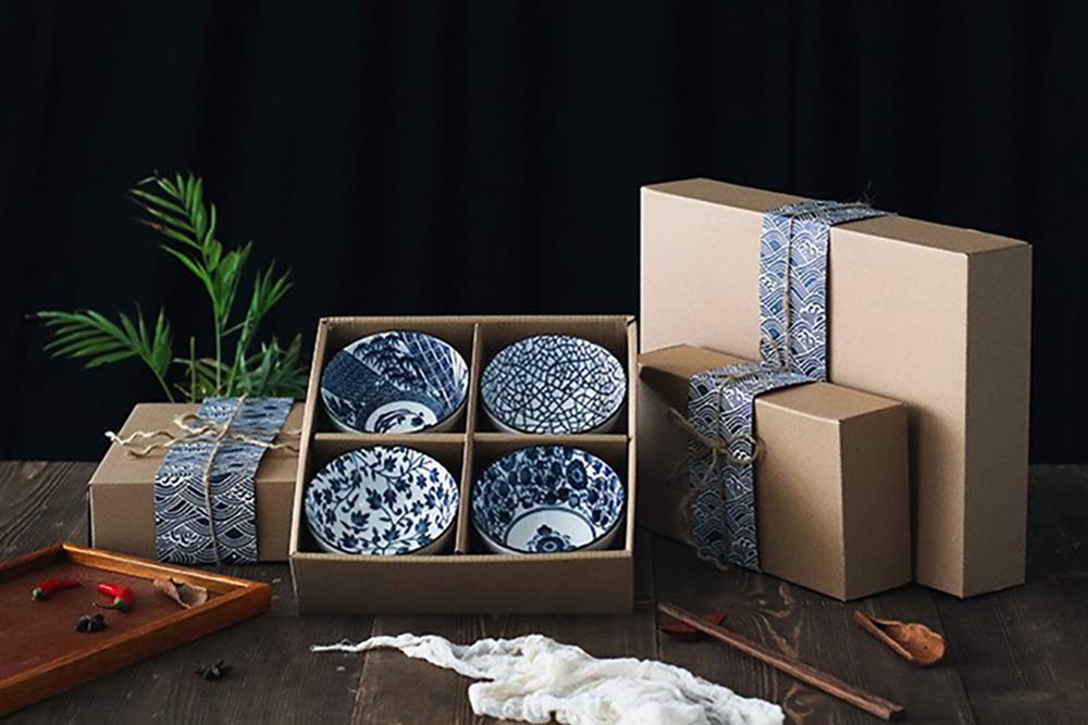 Set of 4 Porcelain Japanese Bowls W Gift Box for Ramen Noodle Udon Noodle Rice Vietnamese Soup Cereal Pho Popcorn Oatmeal (Traditional Blue and White)