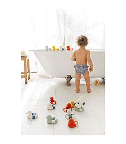 Oli & Carol Duck Toy - FLO The Floatie | Natural Hevea Rubber | Rubber Ducky Baby Bath Toys | Baby Teether | Hevea Bath Toys for Babies 0-12 Months (Navy)