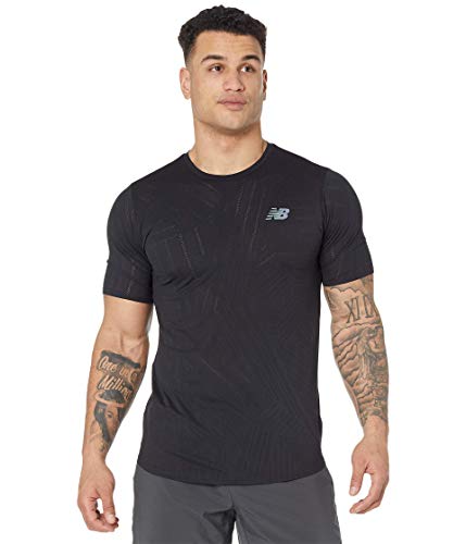 New Balance Men's Q Speed Fuel Short Sleeve, Black, Small