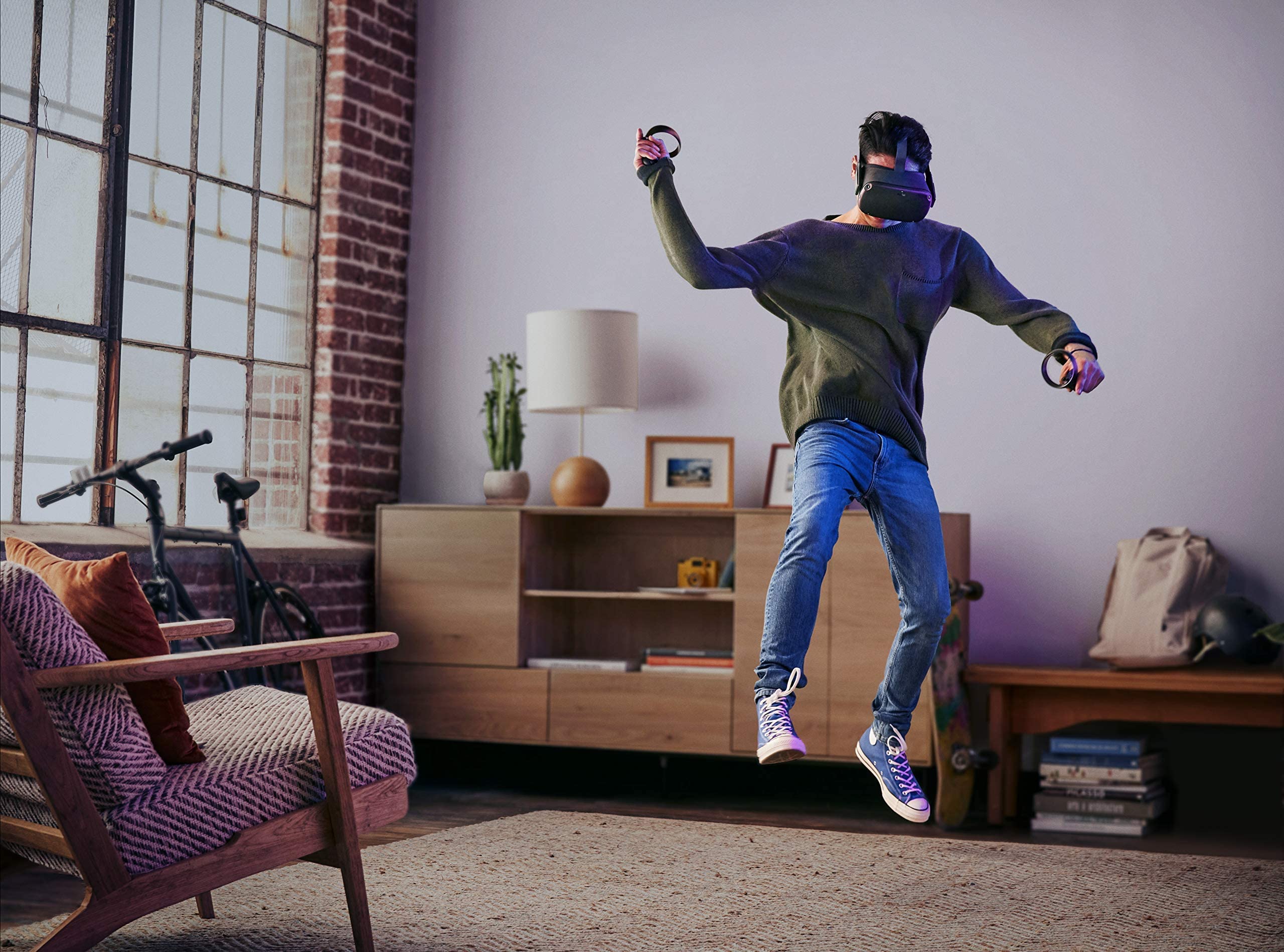 Oculus Quest 64GB VR Headset - Black(Renewed)