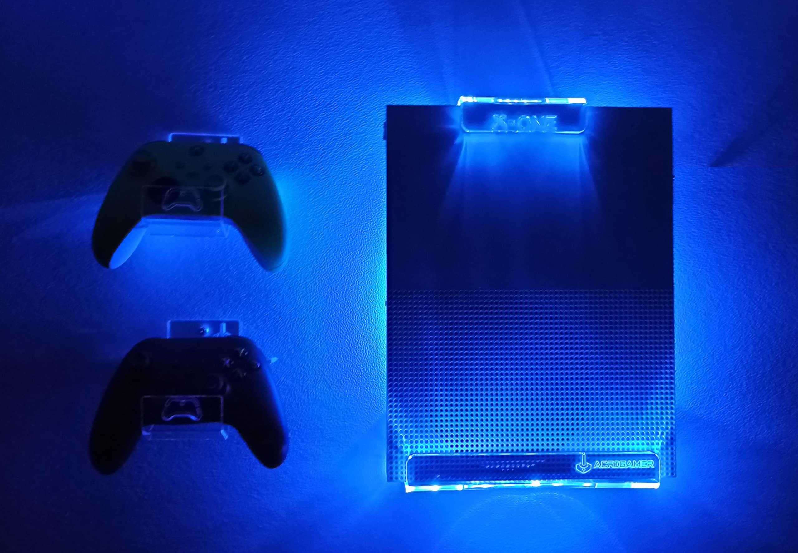 WALL MOUNT FOR XBOX ONE WITH MULTICOLOR LED LIGHTING KIT + 2 CONTROL MOUNT (one FAT (first generation))