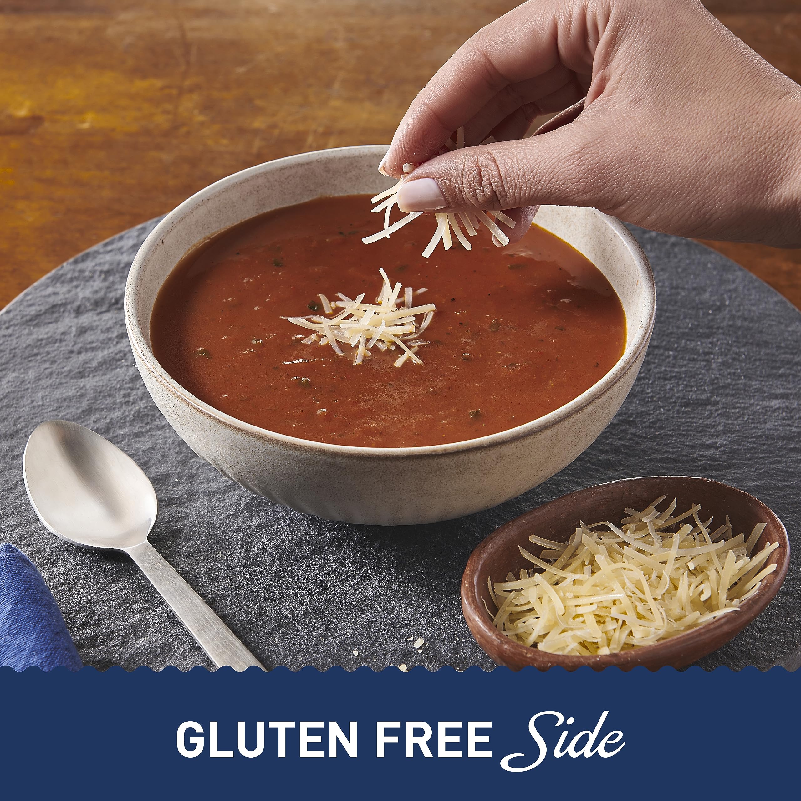 Progresso Tomato Basil Soup, Vegetable Classics Canned Soup, Gluten Free Soup, 19oz, Pack of 4