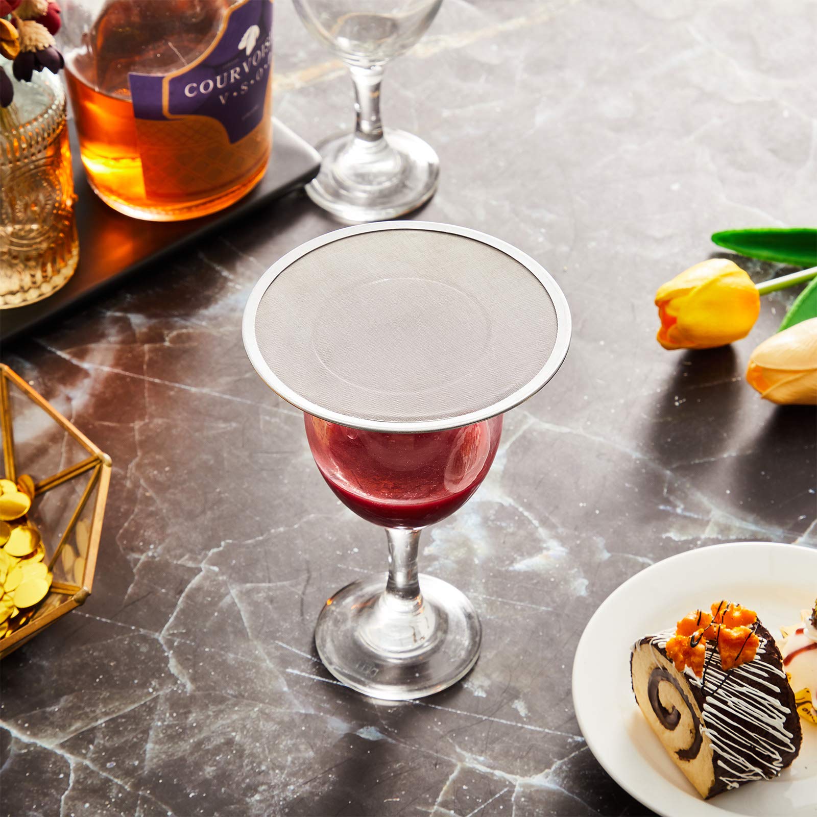 Stainless Steel Drink Covers Wine Glass Cover Keeps Debris Out Cup Covers Wine Glass Lid Mesh Ventilated Discs for Beverage Cover Outdoors Ventilation Reducing Splashing (6 Pieces)