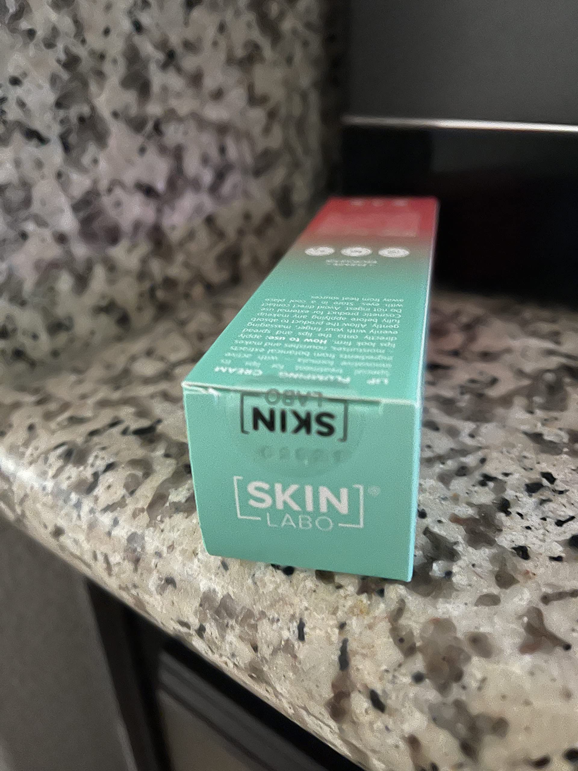 Skin Labo Super Puffy Lips