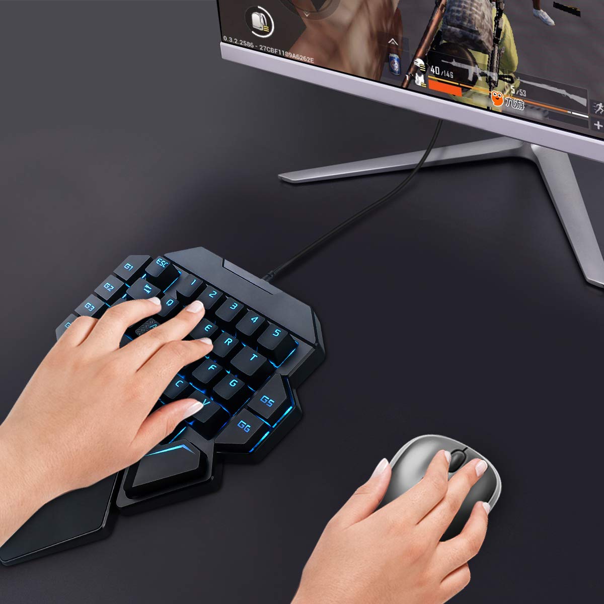 One Handed RGB Mechanical Keyboard, Jhua Ergonomic Half Gaming Keyboard 35 Keys with Rainbow Backlit Keyboard Wired Gaming Keypad Mini USB Keyboard Single Hand Game Controller for PC PS4 LOL Xbox Game