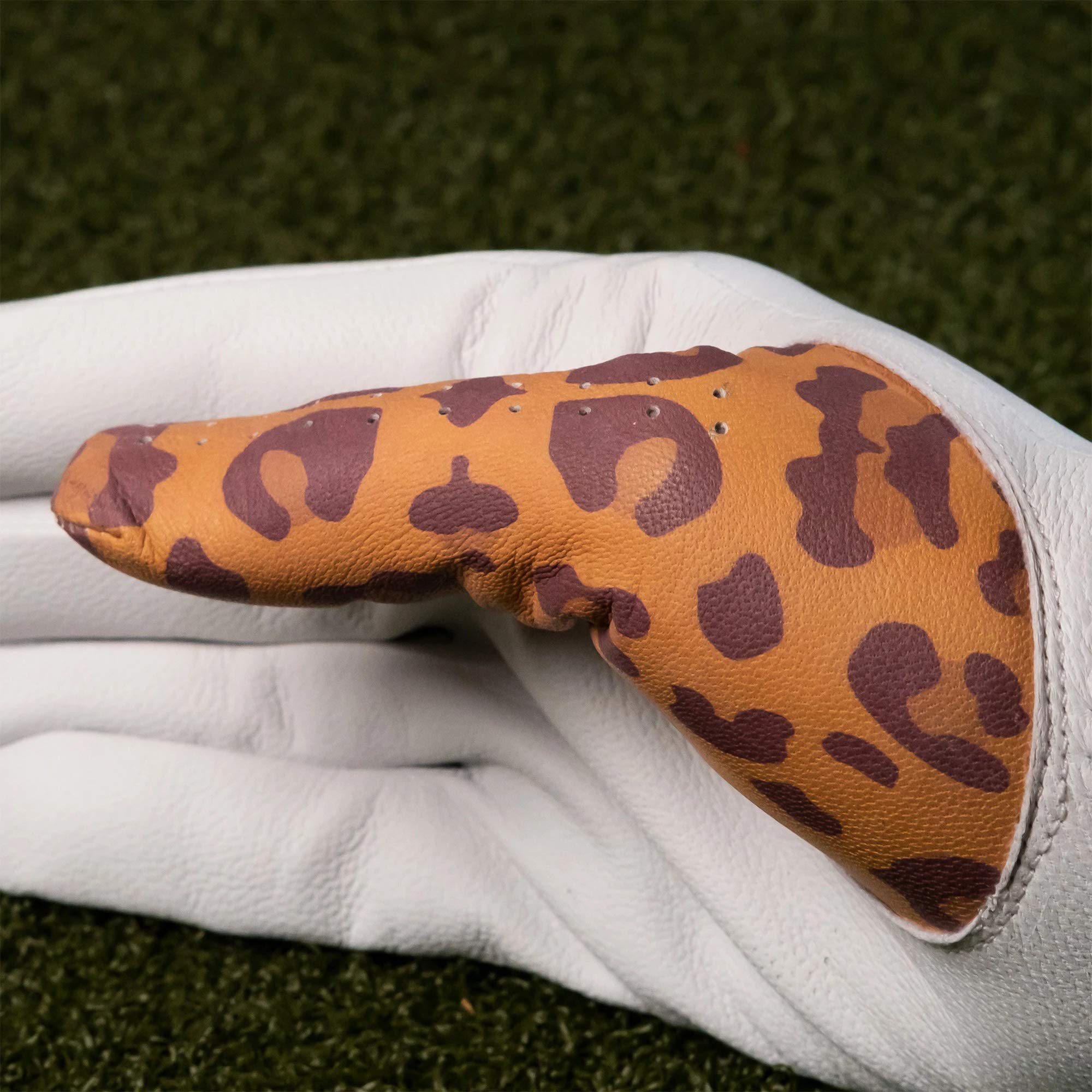 Pins & Aces Jungle Cat Premium Tour Golf Glove - Genuine Leather, Long-Lasting Durable Golf Glove for Men or Women - Great Value, Premium Leather Golf Glove Left & Right Hand (Medium/Large, Right)