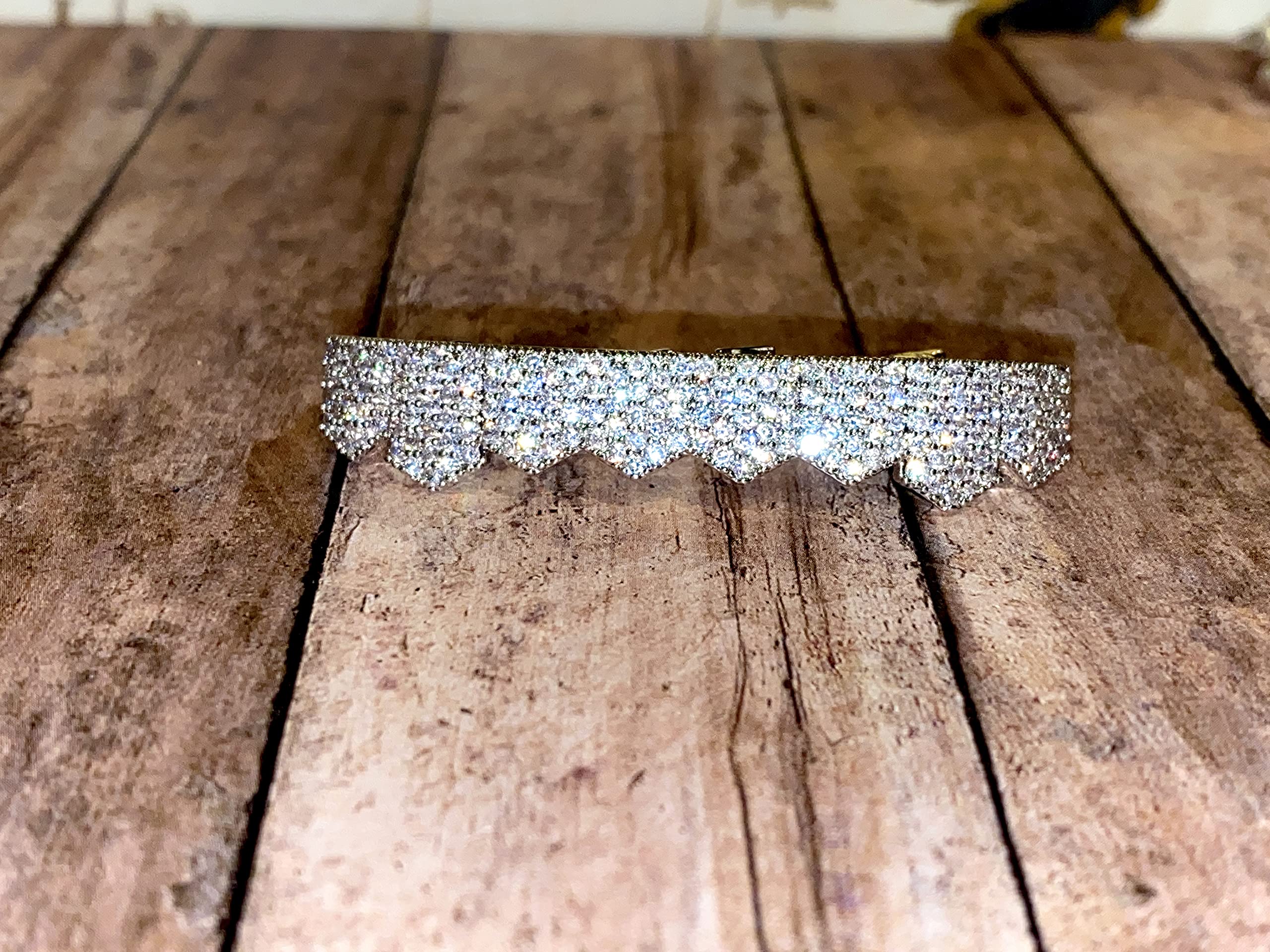 Shop-iGold 14k 1.2 Ct CZ Set 8 Teeth Joker White Grillz for Mouth Top Bottom Hip Hop Teeth Grills for Teeth Mouth Grillz for Mouth Top Bottom Set Barik (Silver)