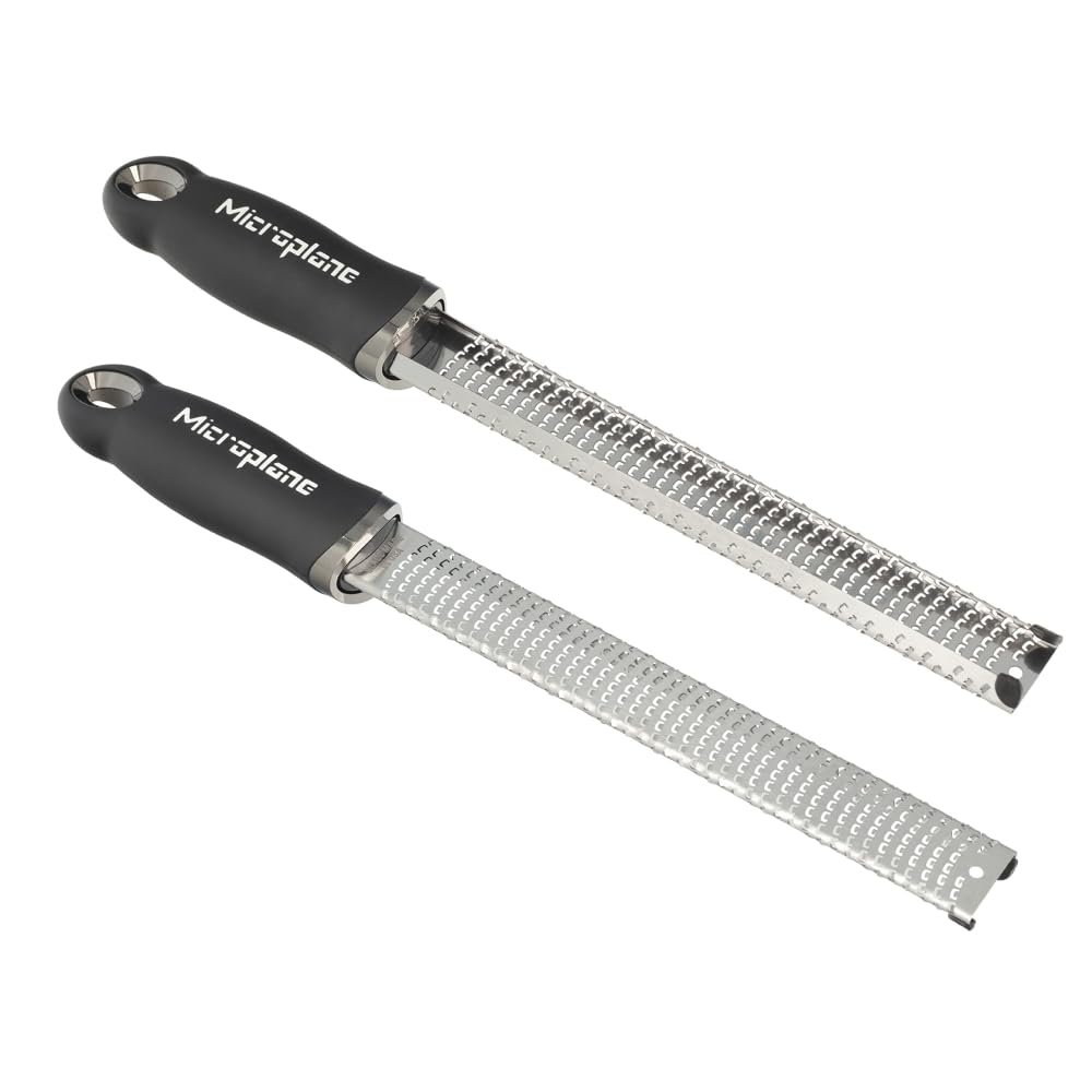 Microplane Premium Classic Series Zester Grater, 18/8, Black - Lemon Zester & Cheese Grater & Vegetable Grater - Citrus, Parmesan Cheese, Garlic, Ginger, Nutmeg, Chocolate - Stainless Steel Grater