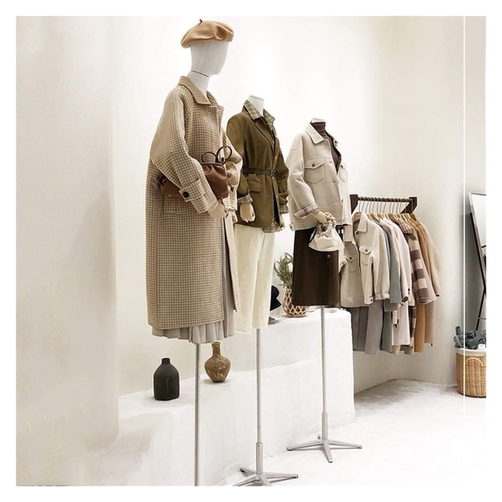 Mannequin Tailors Dummy Torso Dress Form Torso Female Tailors Dummy Dressmakers Dummies Fashion Students Display Bust with Solid Wood Arm Detachable Rotatable Used