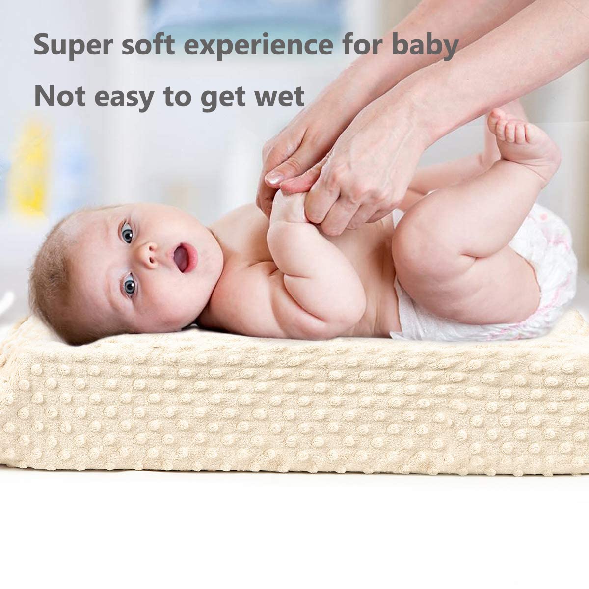 Nozaam - Baby Plush Minky Dot Changing Pad Cover - Ultra-Soft Stretchy Fitted Cover for Standard Nursery Changing Pad (Beige)