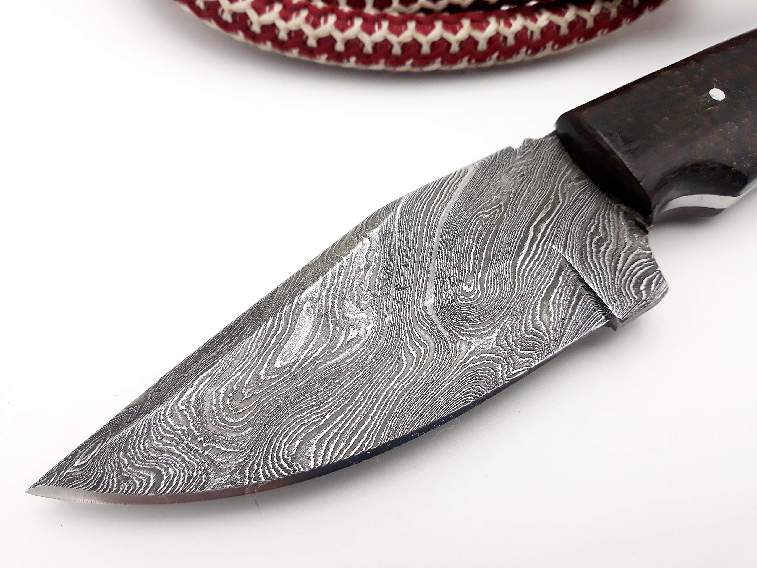 Nooraki SK-65 Handmade Damascus Hunting Knife 8.5 inches Full Tang Blade with Leather Sheath Skinner Knife, Exotic Walnut Wood Handle
