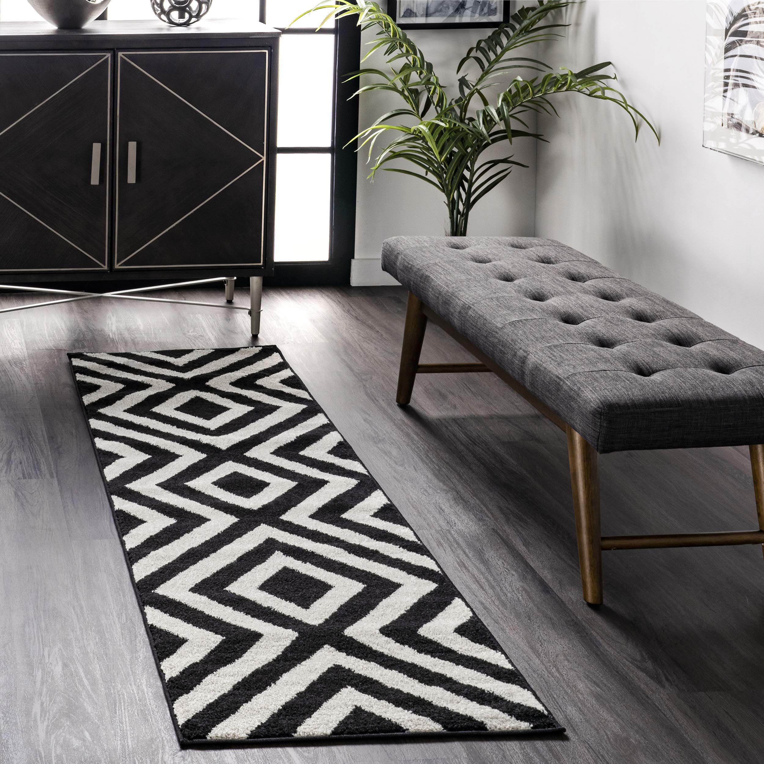 nuLOOM Zadie Geometric Accent Rug, 3x5, Black