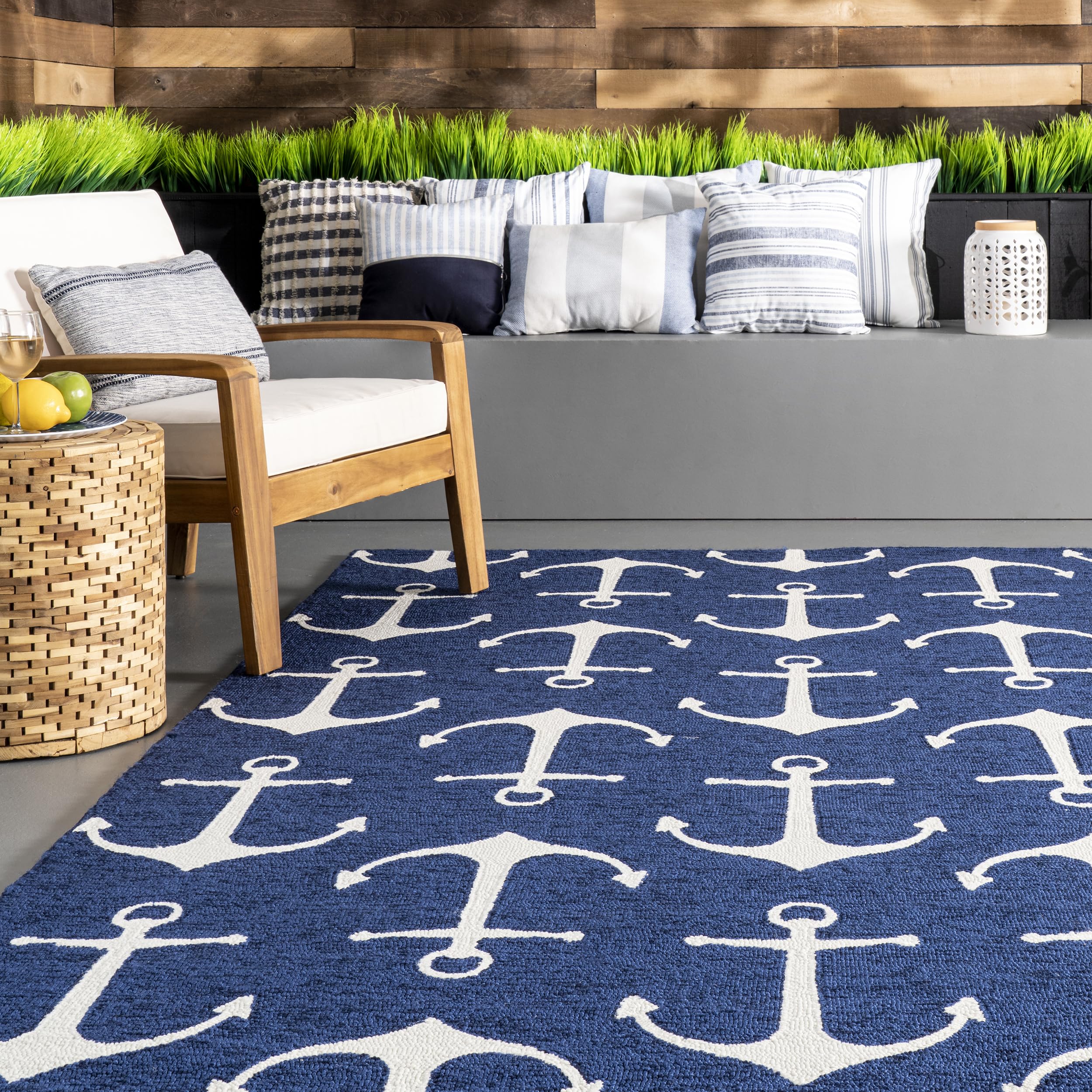 nuLOOM Hand Hooked Despina Indoor/ Outdoor Runner Rug, 2' 6" x 8', Navy