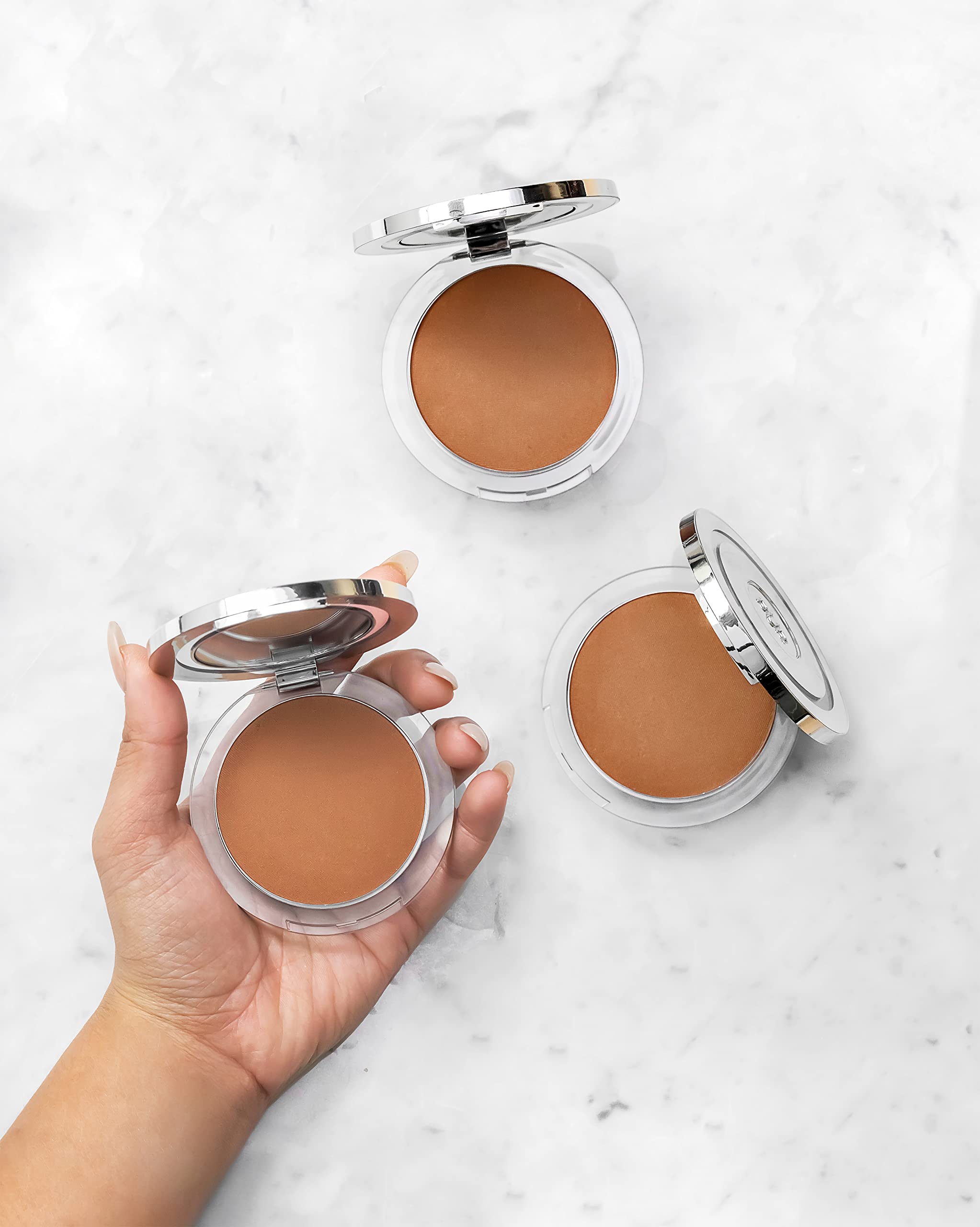 PÜR Beauty Glow Illuminating Bronzer Skin Perfecting Powder