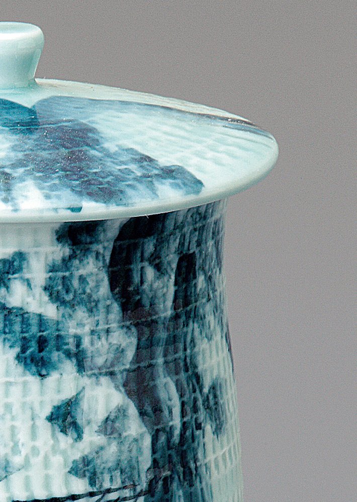 Soine Kiln 489-08-453 Sushi Hot Water Only Tochili Mountain Water with Lid, Blue, Approx. 10.1 fl oz (300 ml)