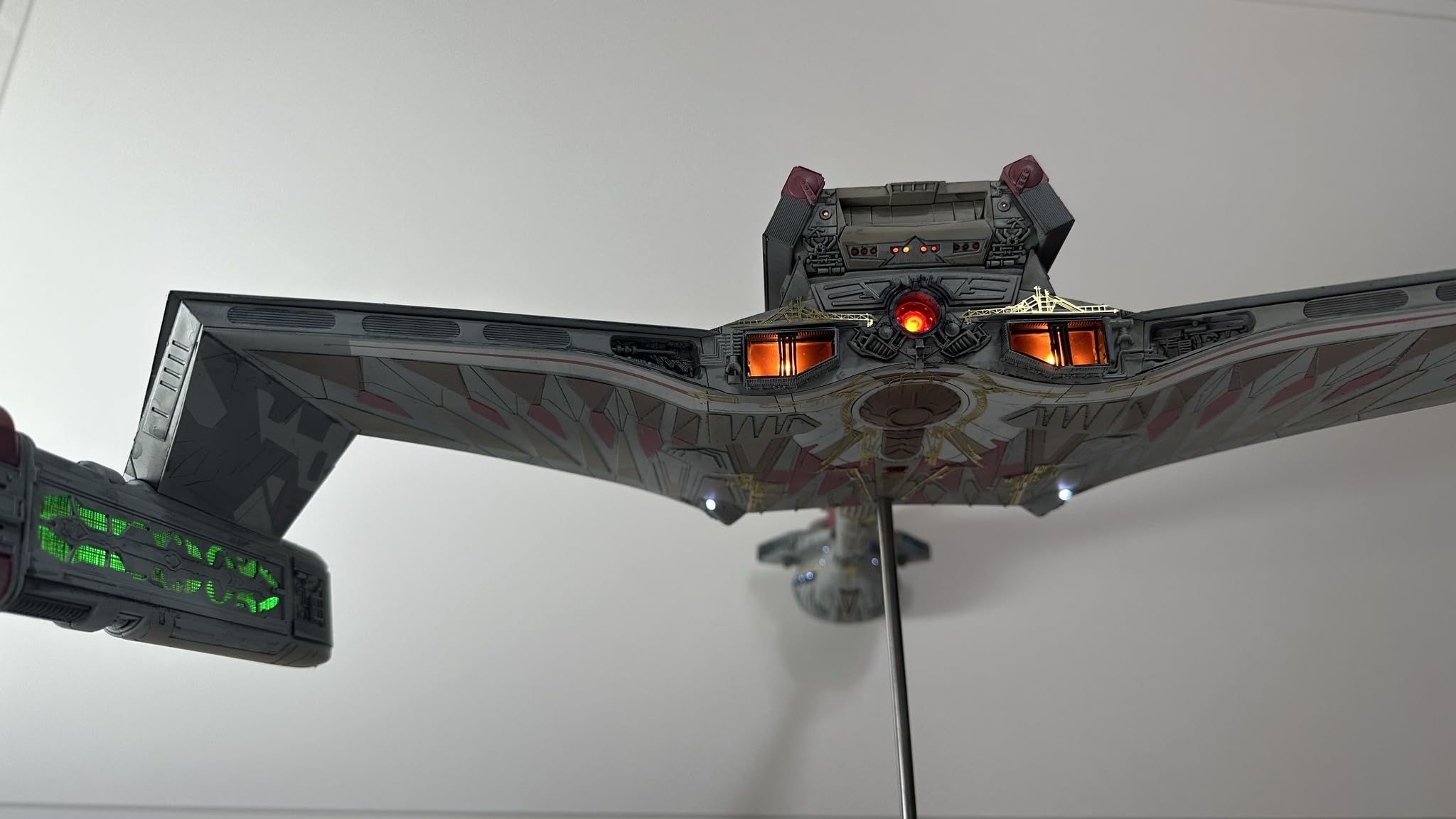 Polar Lights Star Trek 6: The Undiscovered Country Klingon Kronos One 1:350 Scale Model Kit