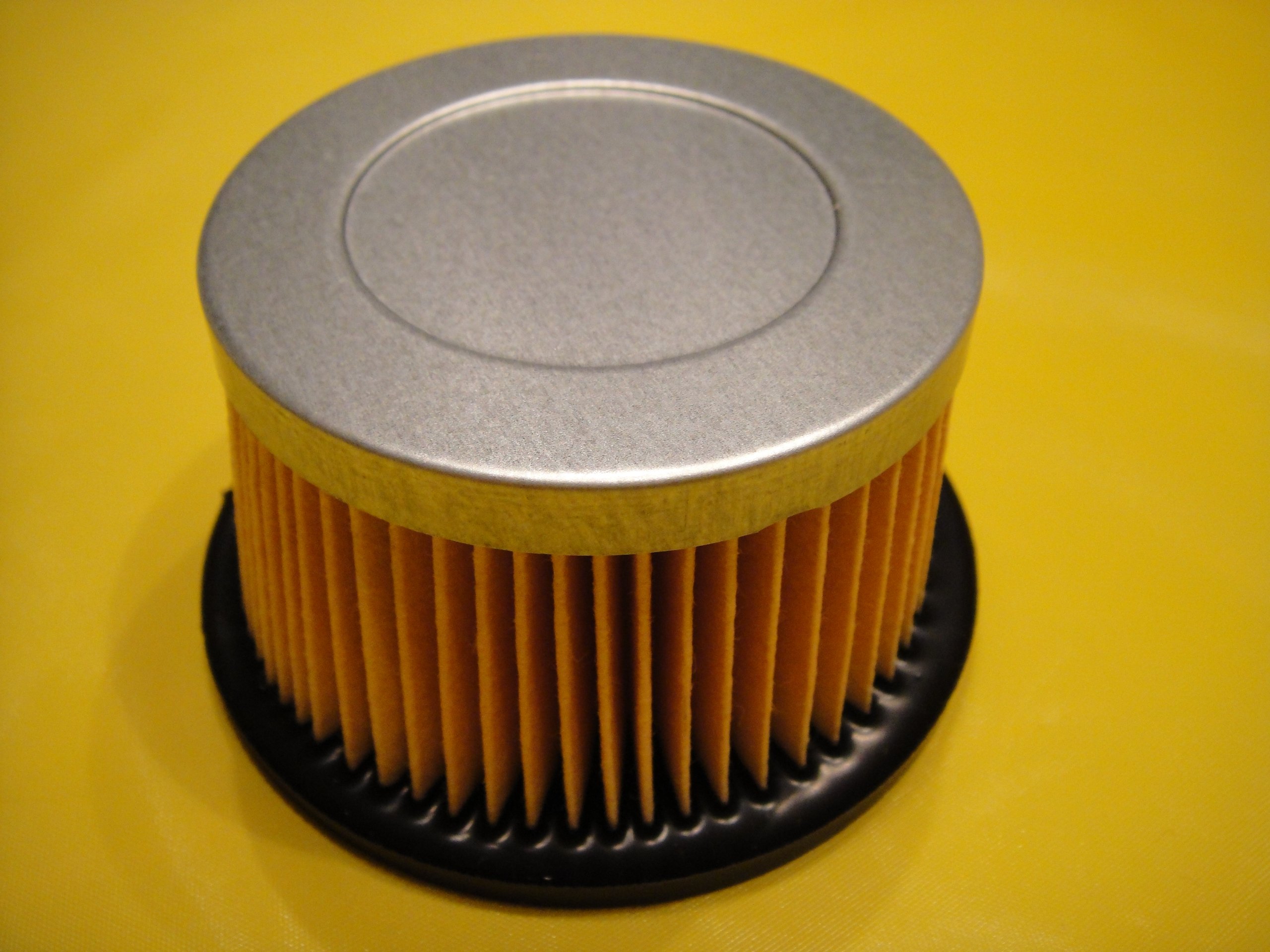 Western Auto Outdoor Air Filter WA-070 Fits 3 β 8 HP vertical & horizontal engines LAV, H, HS, HH, VH, HM, V40-70, HS30 series 3-5/8β OD x 2-1/4β ID x 2β H Replaces: Cub Cadet 488619R1 Cub Cadet TC30727 John Deere AM30900