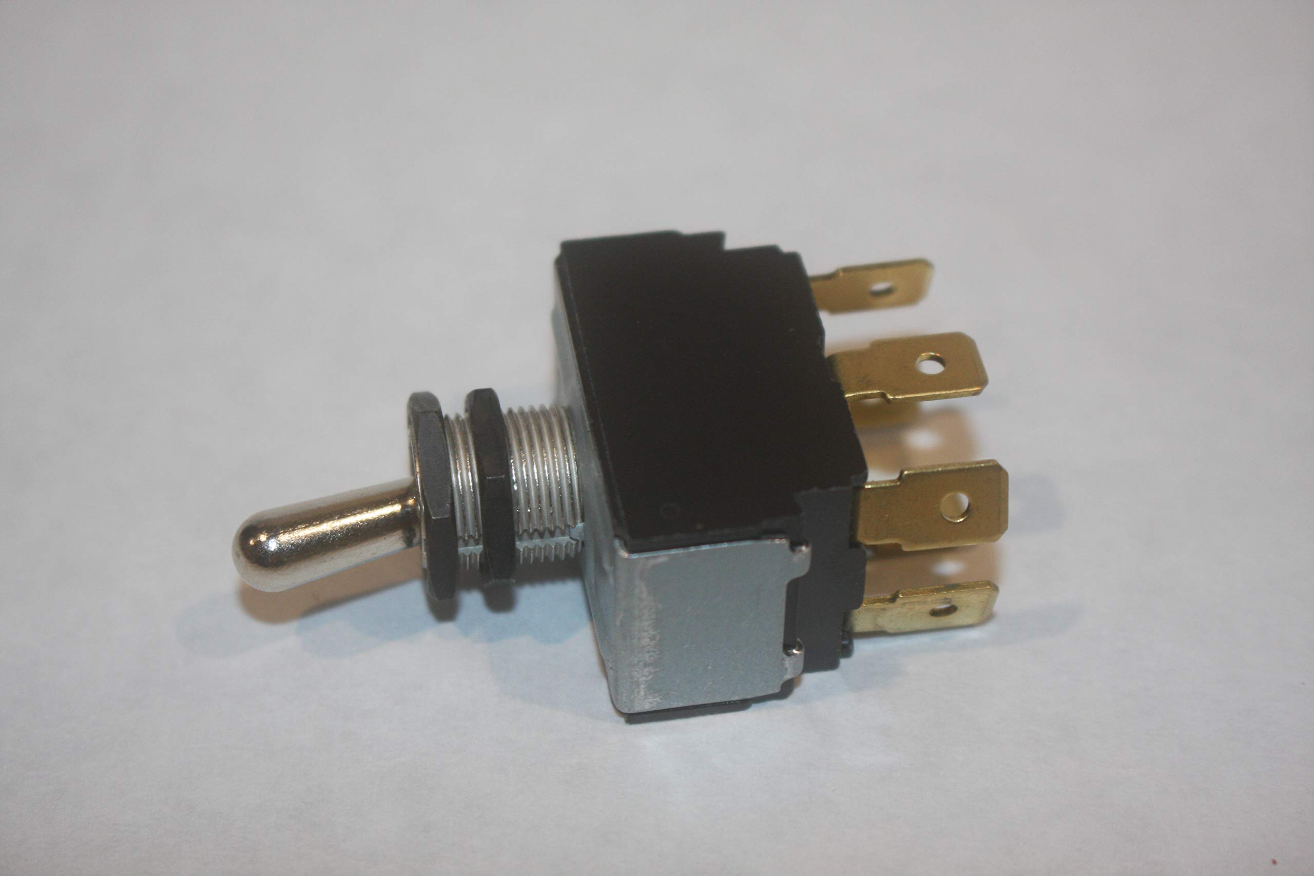 Miller 011611 Switch, Tgl Dpdt 15A 125Vac On-None-On Spd Term Chr