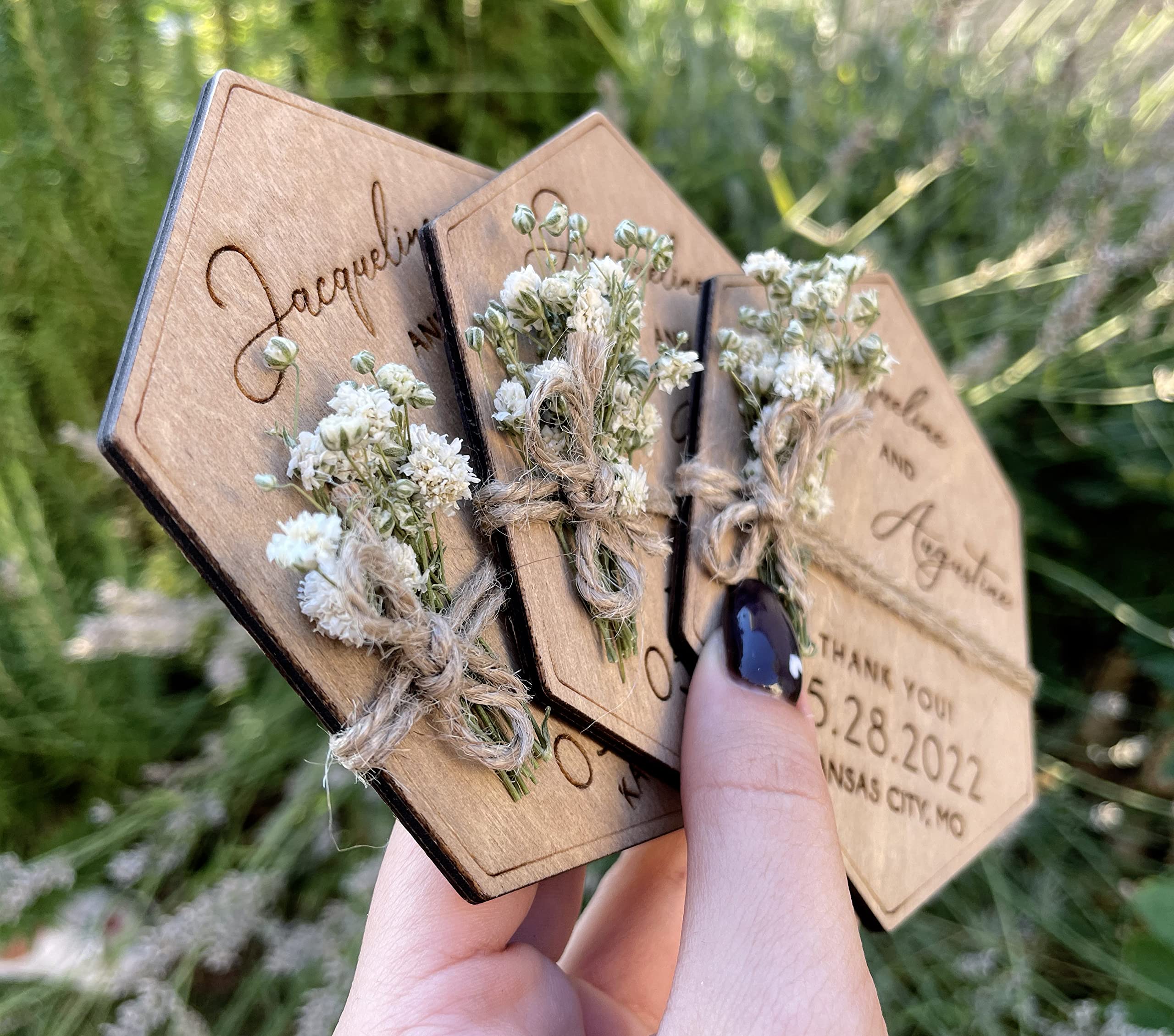 vitawed Hexagon Floral Wedding Favors, Personalized Wedding Favor, Wooden Magnet with Envelopes and Stickers, Pack of 8 to 300
