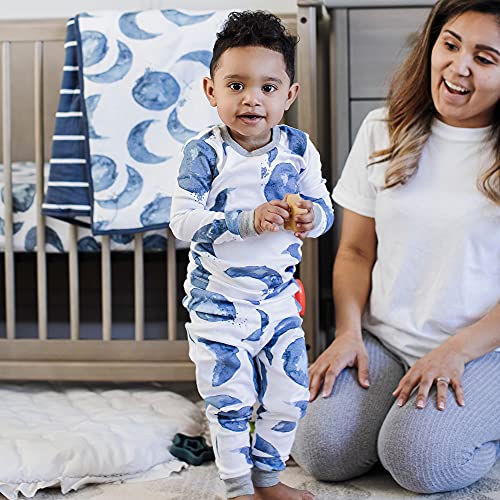 Reversible Quilt, Baby and Toddler Nursery Blanket, Organic Cotton Shell & Polyester Fill