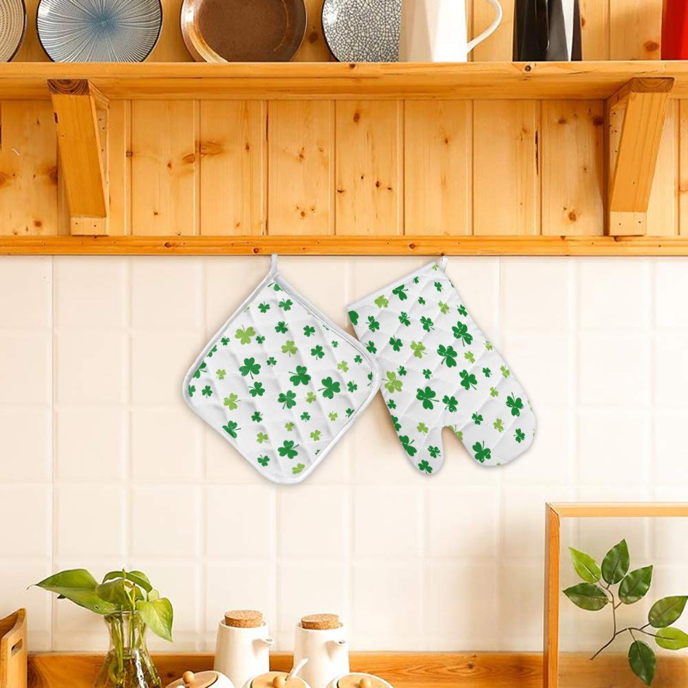 St. Patrick's Day Set of Oven Mitt and Pot Holder Shamrock Leaf Kitchen Mittens Non-Slip Heat Resistant Green Clover Cooking Gloves for Kitchen Cooking BBQ Baking Grilling 12+8