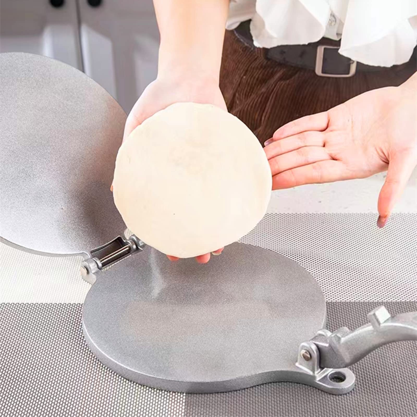 Tortilla Press Aluminum Alloy Tortilla Press Flapjack Machine Crepe Machine Pancake maker cast aluminum tortillas homemade pancakes (6in,Sliver)