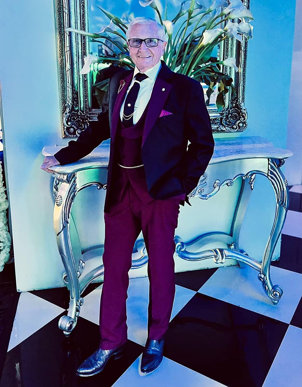 Men's Formal Wear Slim Fit 3 Piece Suit One Button Business Wedding Prom Suits Blazer Tux Vest & Trousers Purple