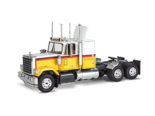 Revell 17471 '78 Chevy Bison 1:32 Scale 70-Piece Skill Level 4 Model Truck Building Kit, Clear,White