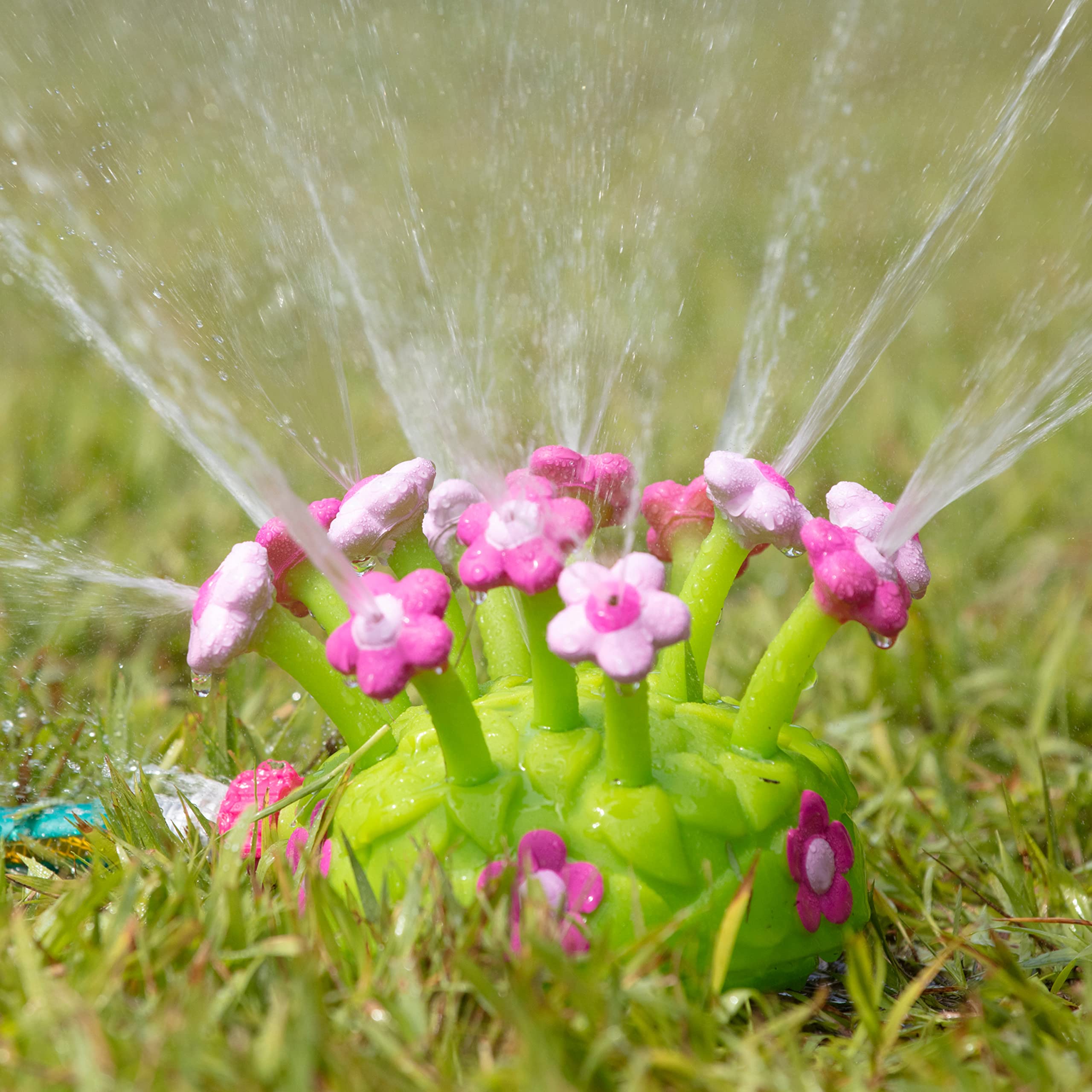 Melissa & Doug Sunny Patch Pretty Petals Flower Sprinkler Toy With Hose Attachment for 3+ years