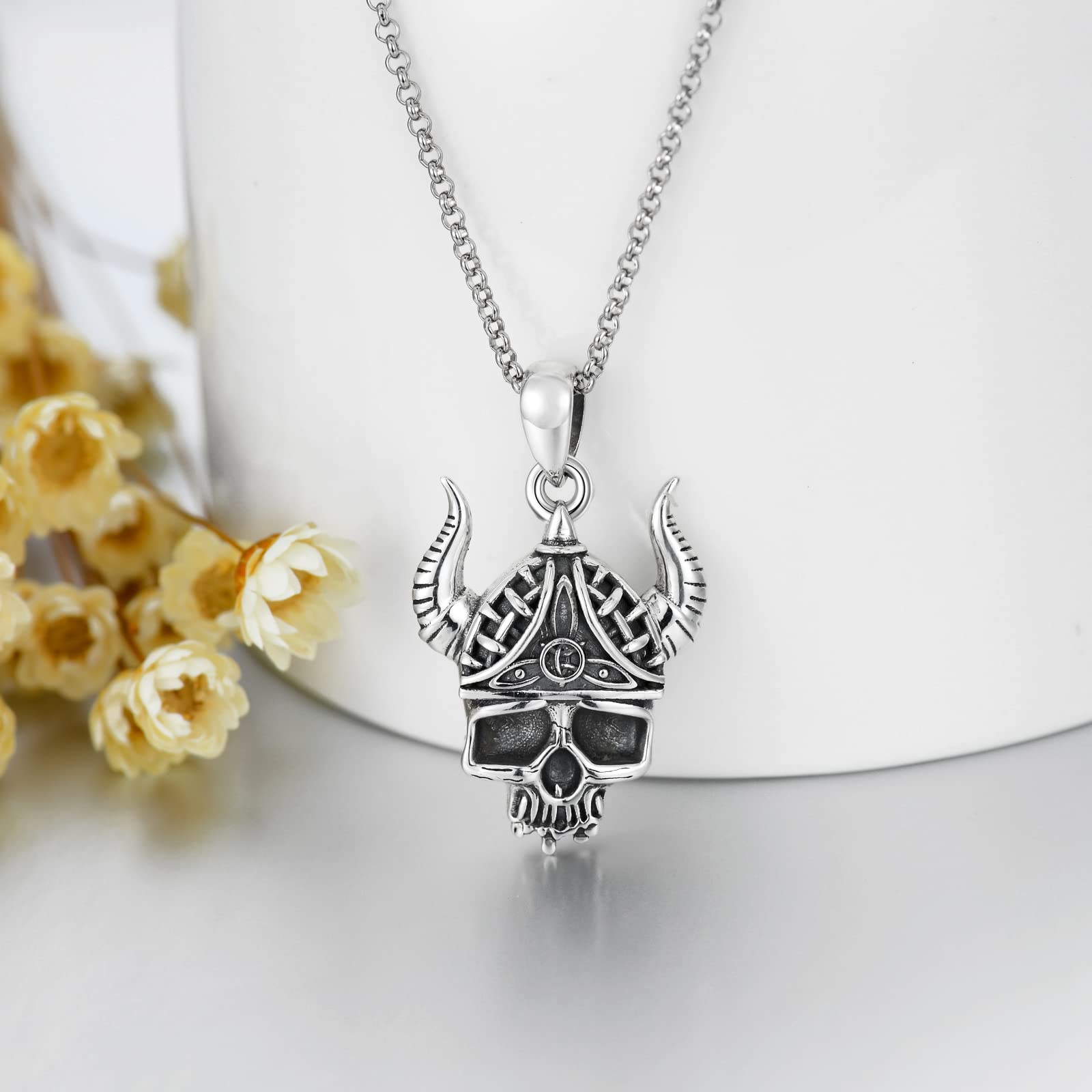 SIMONLY Saint George necklace 925 Sterling Silver Saint Medal Necklace Amulet Necklace Protection Jewelry for Men