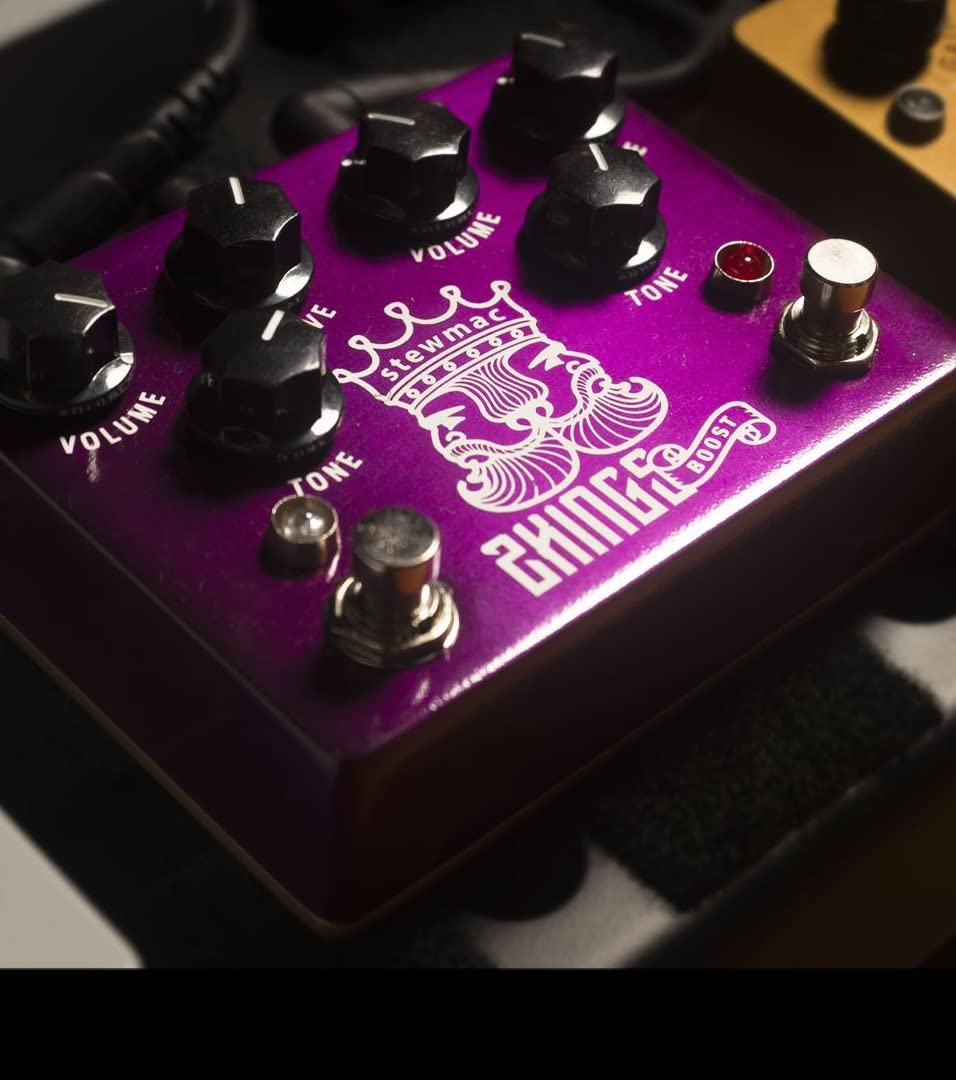 StewMac Two Kings Boost Pedal Kit With White Enclosure, 9 Volt Battery, and DC Powered, Based on the King Of Tone