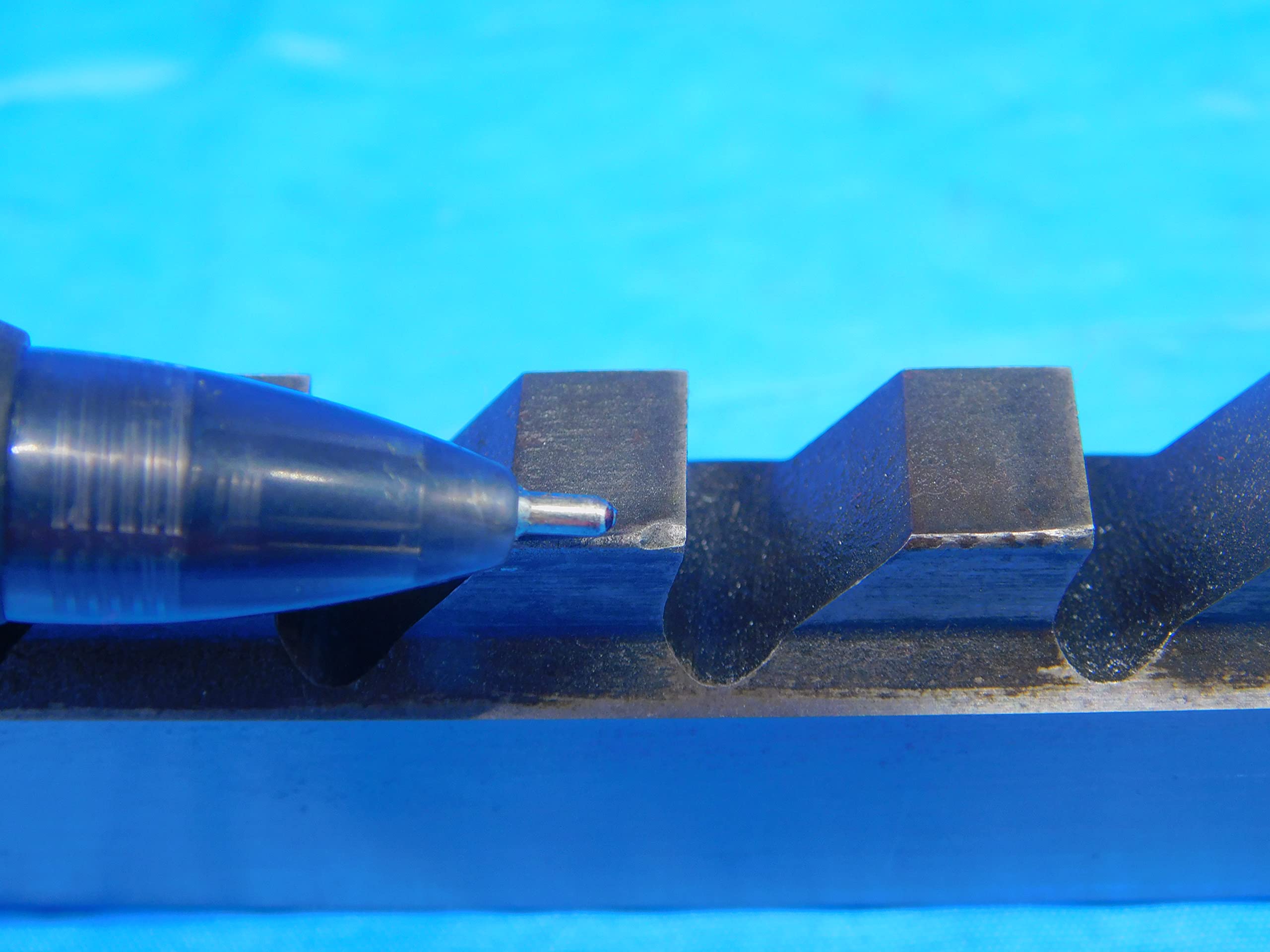 THREADWELL 3/8 I HSS Keyway Broach Style I 11 3/4 OAL .375 Linear 9/16 Base - AR6996AN2