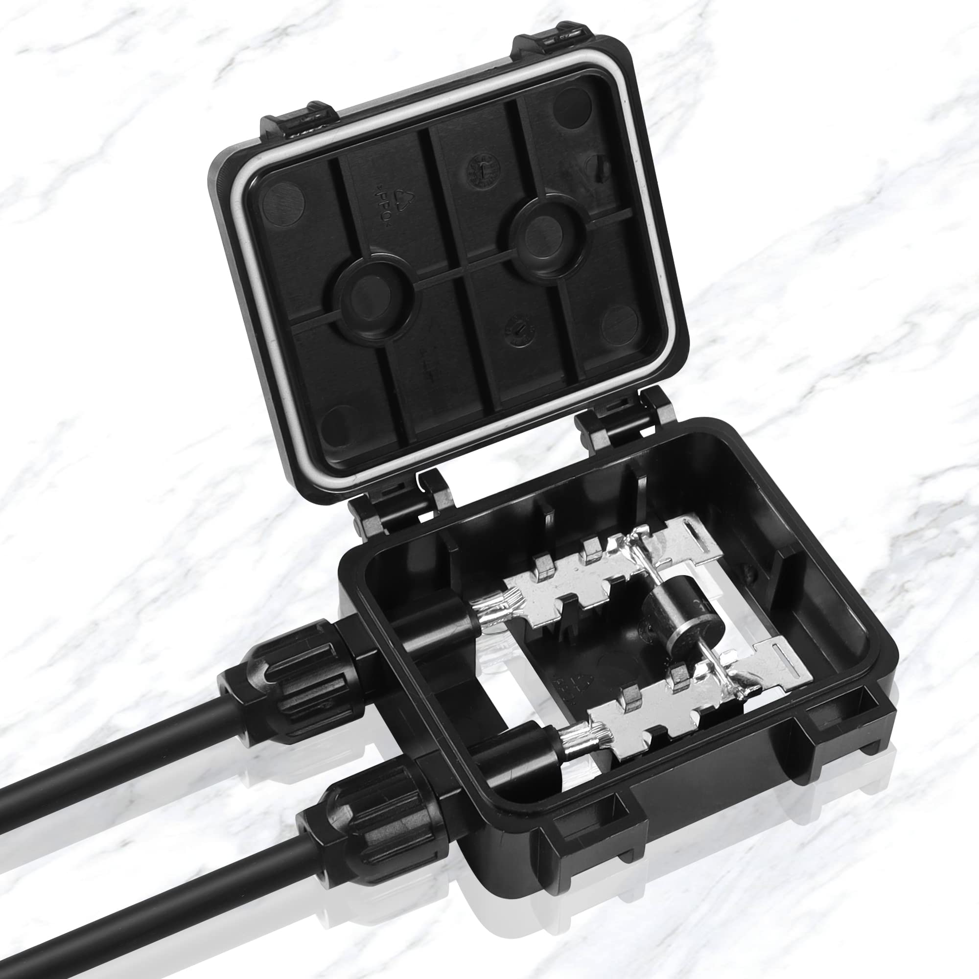 PNGKNYOCN Solar Junction Box PV Connector,IP67 Waterproof Solar Junction Box with 11AWG 50cm Solar Cable Connector for 250w to 300w 20A Solar Panel