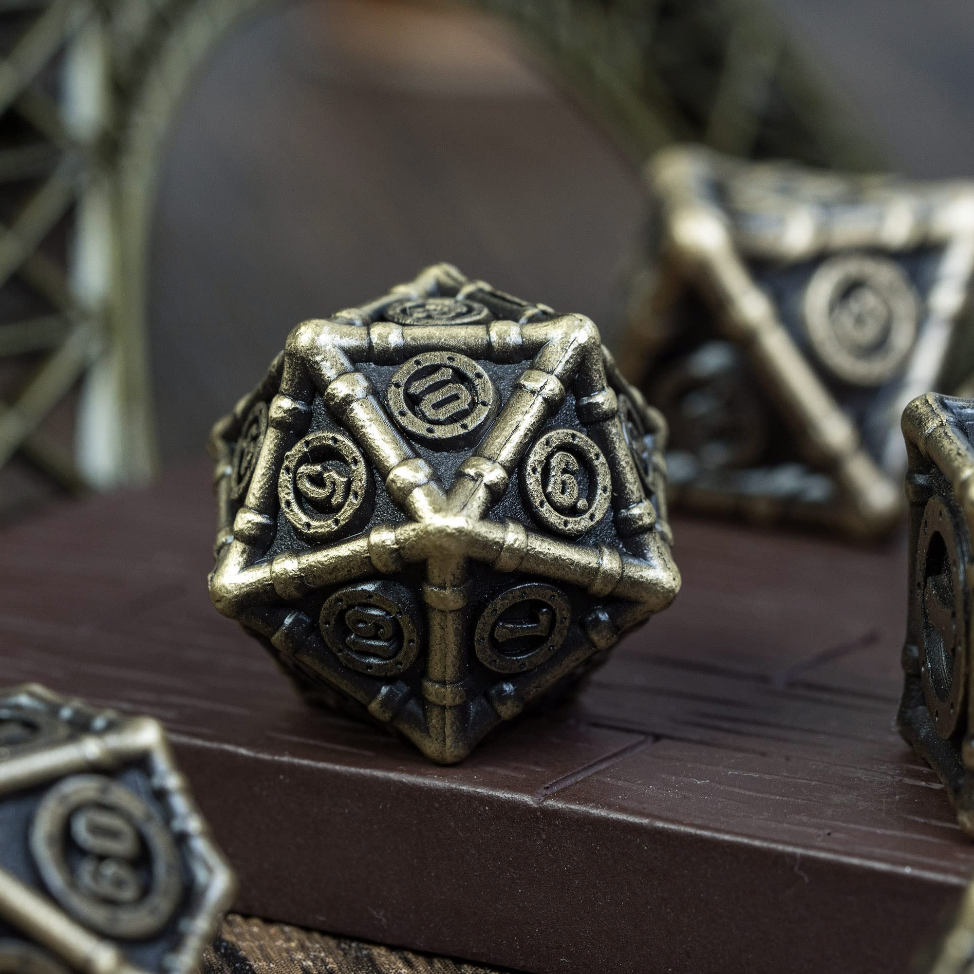 UDIXI 7PCS DND Dice Set Metal, Polyhedral D&D Dice Set Octopus d&d Dice, Metal d n d Dice Set for Dungeons and Dragons (Silver)