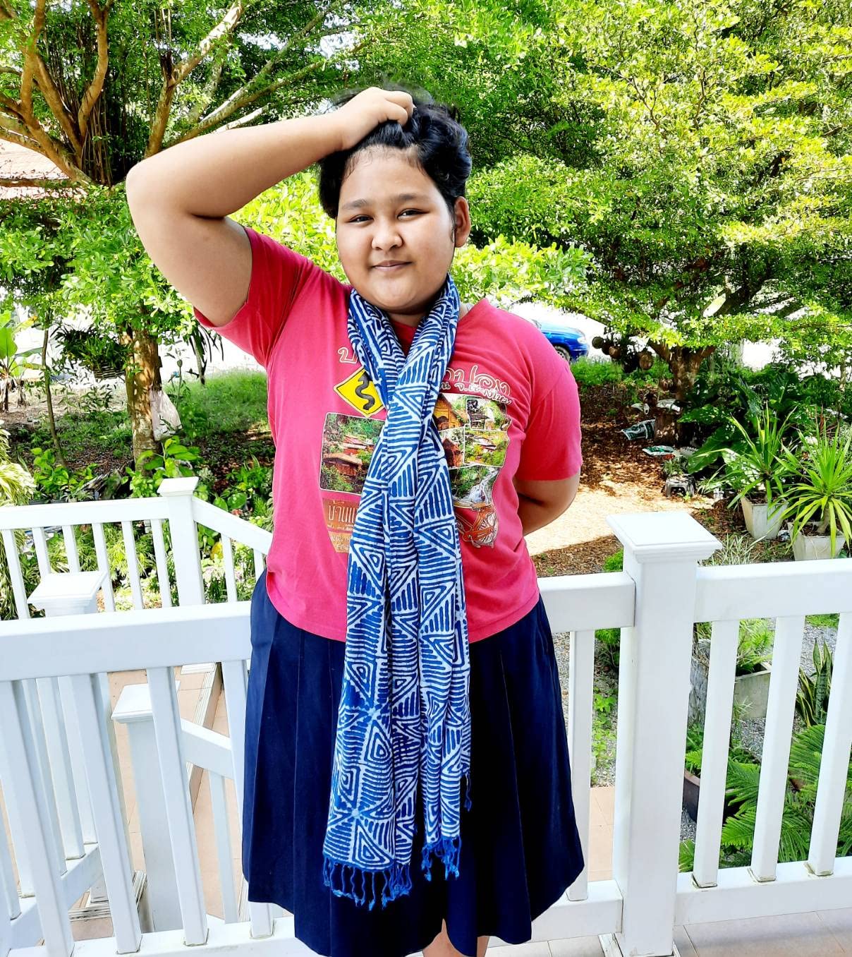 SO Thai - Handmade Indigo Batik scarf, handblock print, rayon fabric, size 55 * 180 cm. Indigo Blue