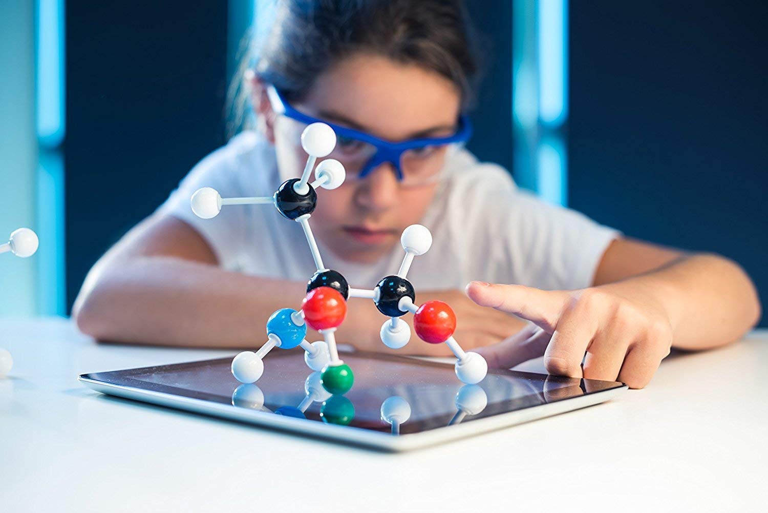Molecular Model Kit with Molecule Modeling Software and User Guide - Organic, Inorganic Chemistry Set for Building Molecules - Dalton Labs 178 Pcs Advanced Chem Biochemistry Student Edition
