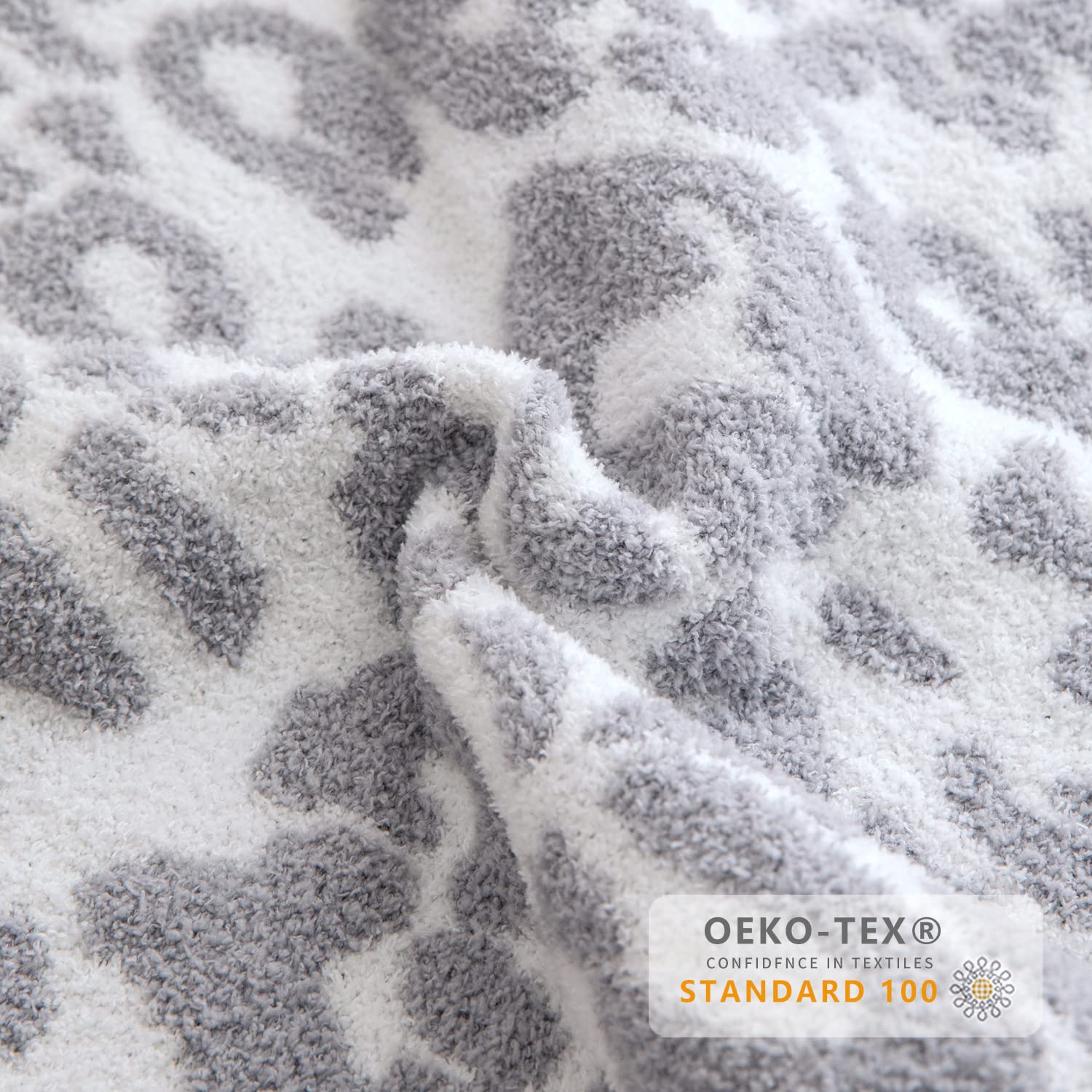MH MYLUNE HOME Ultra Soft Micro Plush White Grey Leopard Blanket (51x63 inches) Warm Reversible Cheetah Blanket Leopard Pattern Throw for Couch Bed Sofa