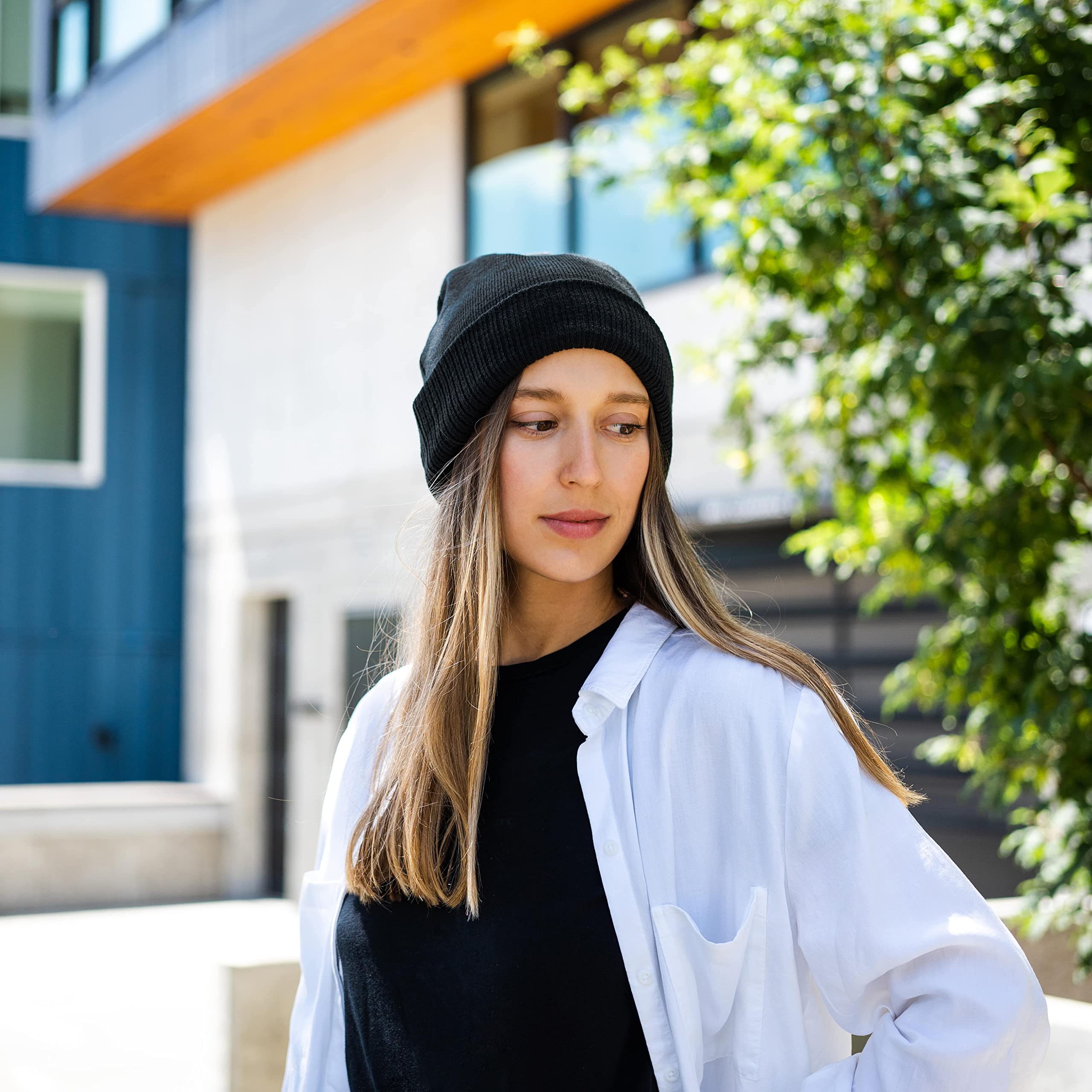 Silk Reine Mulberry Silk Lined Beanie (Unisex) – Black Knitted Hat with Pure Silk Lining – Warm – Soft & Slouchy/Suitable for All Seasons – Giftable Beanie for Men & Women