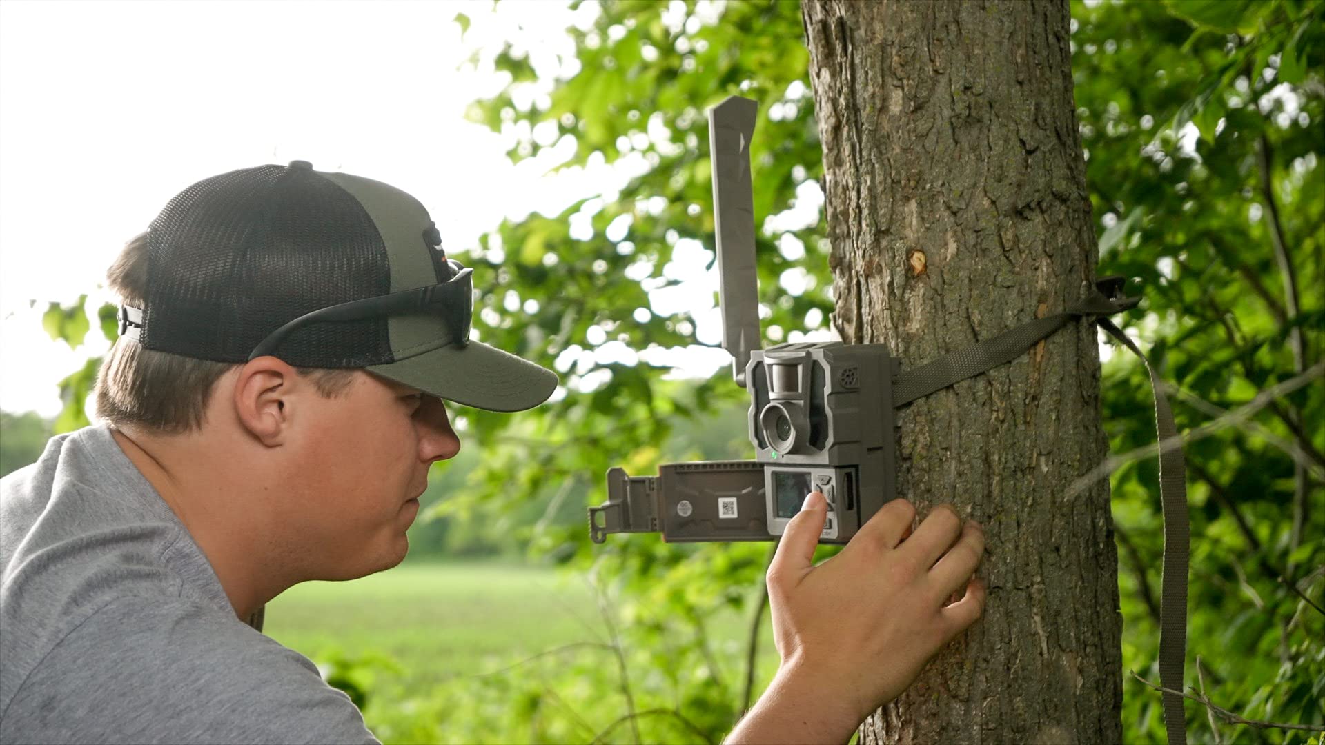 Tactacam Reveal X Pro Cellular Trail Camera, Verizon and At&t, No Glow, Integrated Gps Tracking, Built in Lcd Screen, Hd Photo and Hd Video (2 pk) + Two Steel Reinforced Straps
