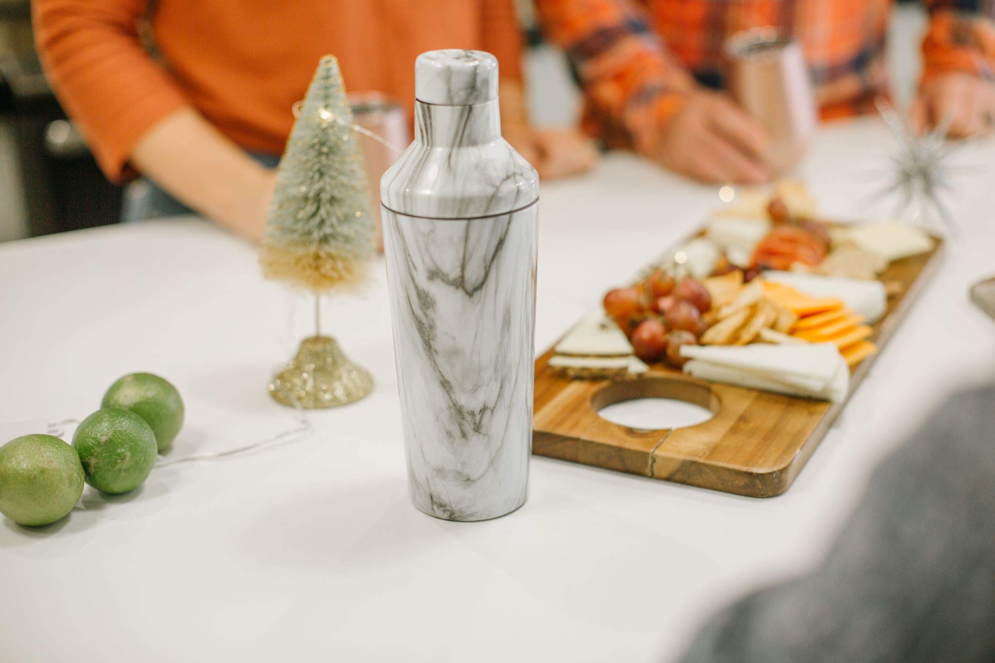 Simple Modern Cocktail Shaker Set with Jigger Lid | Stainless Steel Boston Shaker Insulated Martini Mixer for Mocktails | Gifts for Men Women Him Her | Classic Collection | 20oz | Cream Leopard