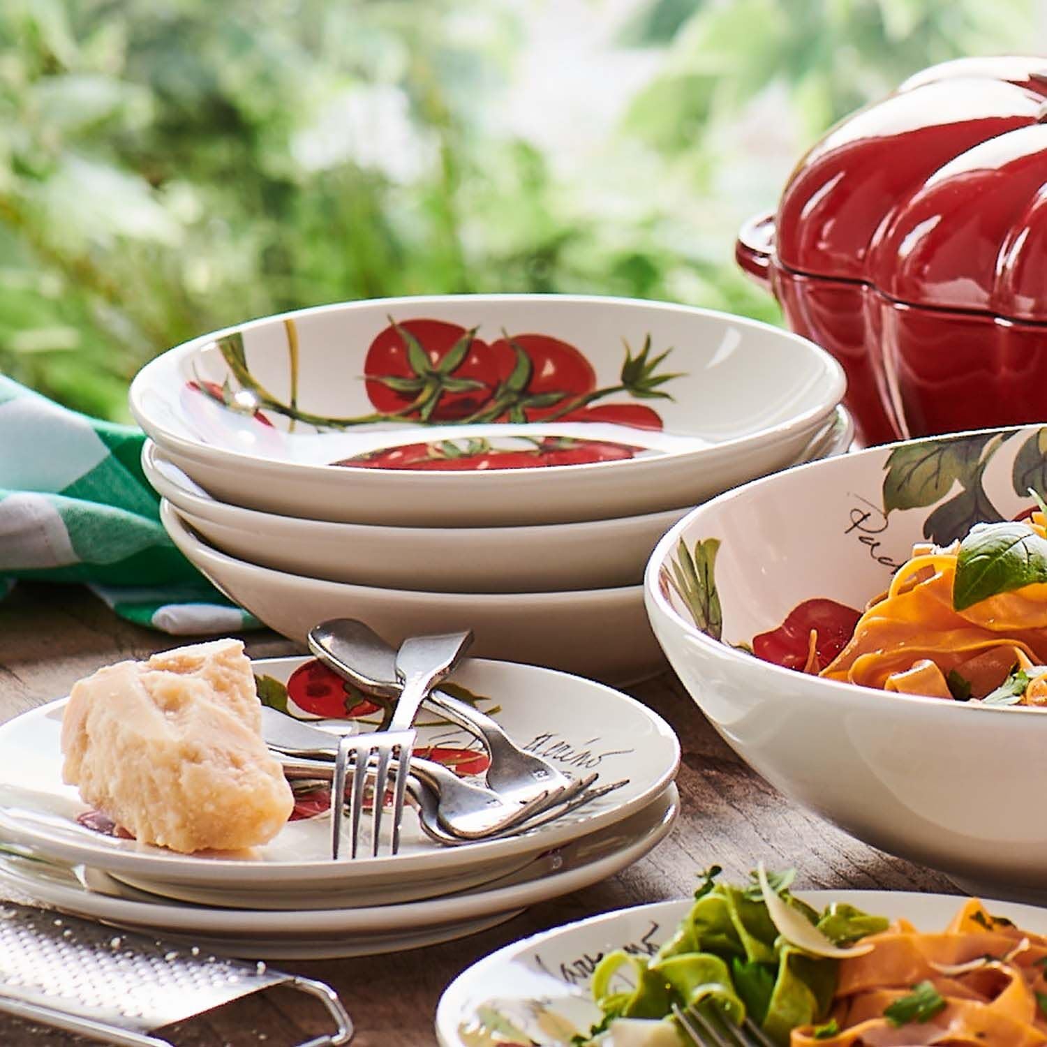 Sur La Table Farmers Market Tomatoes Individual Pasta Bowl, 8.5", White