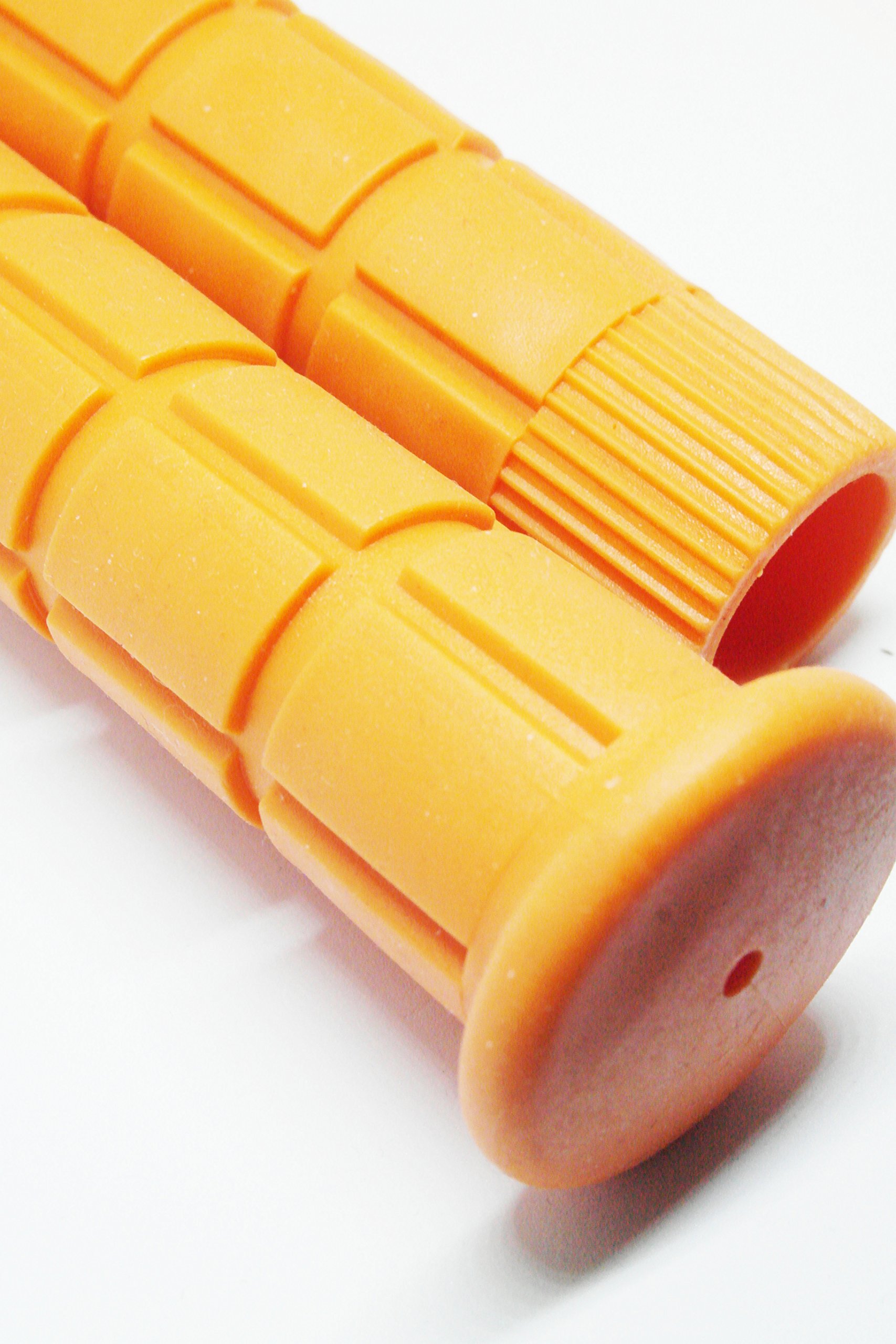Muzglobal Handlebar End Grips Road Mountain Bike Bicycle Soft Rubber (Orange)