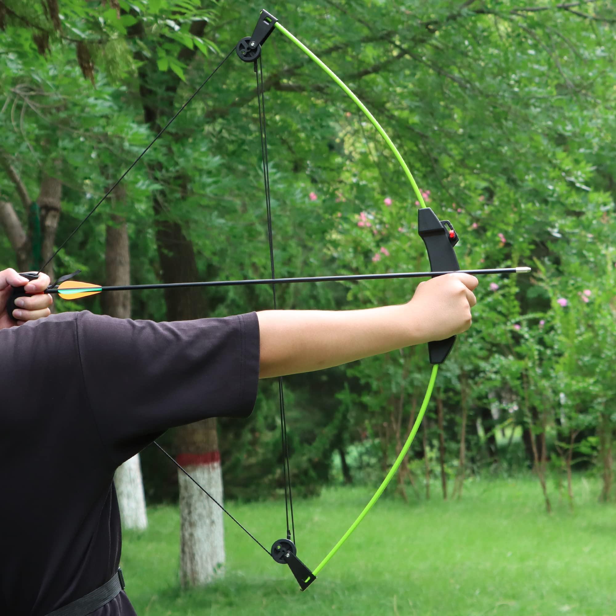 The7boX 18lb Bow and Arrow for Teens Beginner Archery Set Dual Arrow Rest for Left and Right Hands, Equipped with 6 Blunt Arrows 2 Sucker Arrows