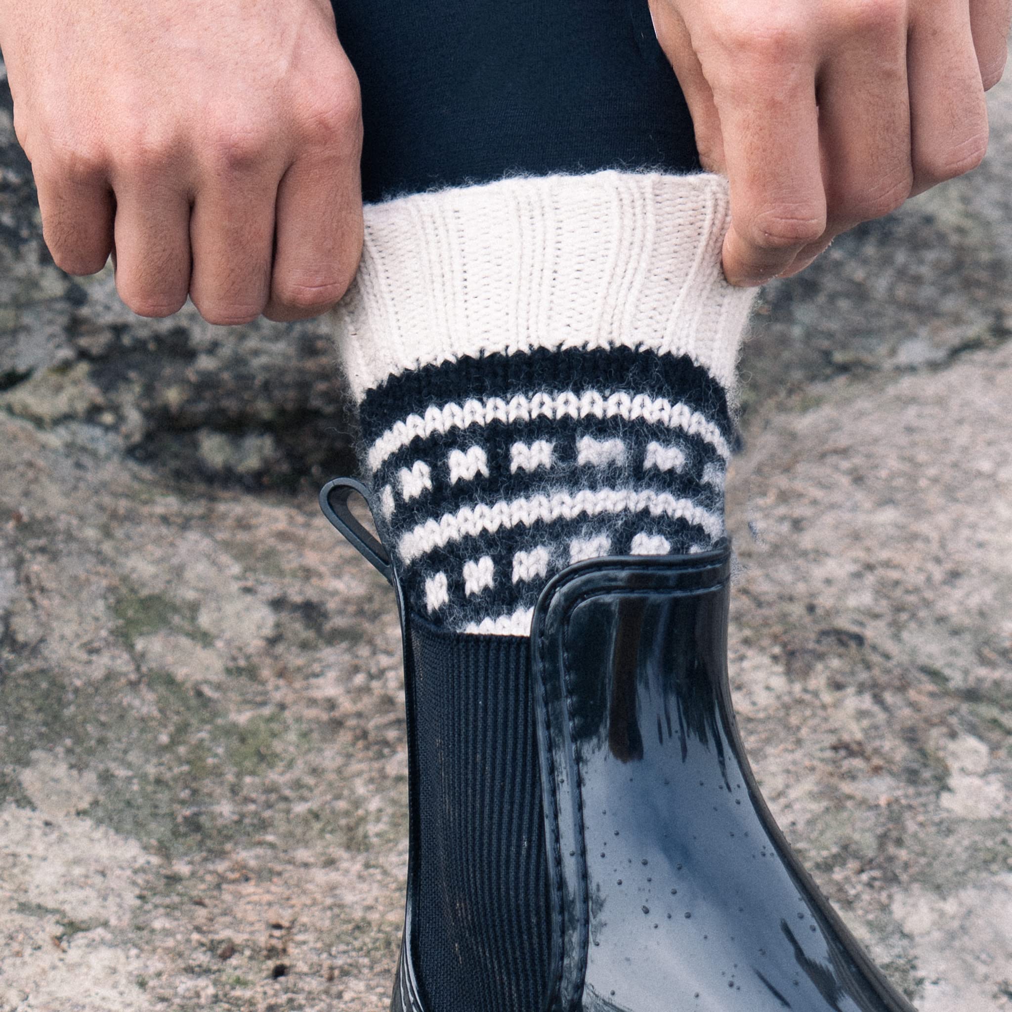 Tibetan Socks Handmade Merino Wool Thick Socks, Black Mix M