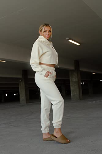 TIC TOC Women’s Soft Fleece Oversized Sweatpants Casual Essential High Waisted Jogger Pants with Pockets, Cream, S
