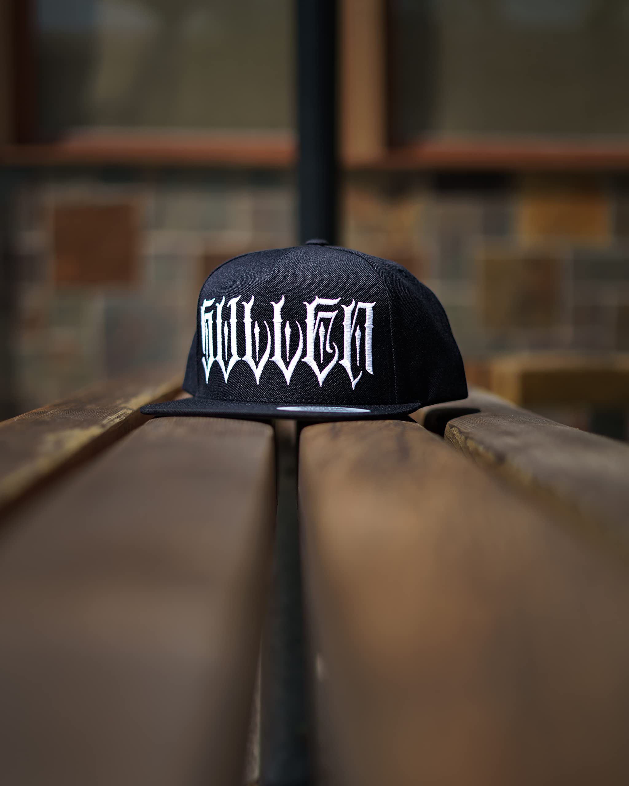 Sullen Straight Up Snapback Tattoo Lifestyle Hat (Black)