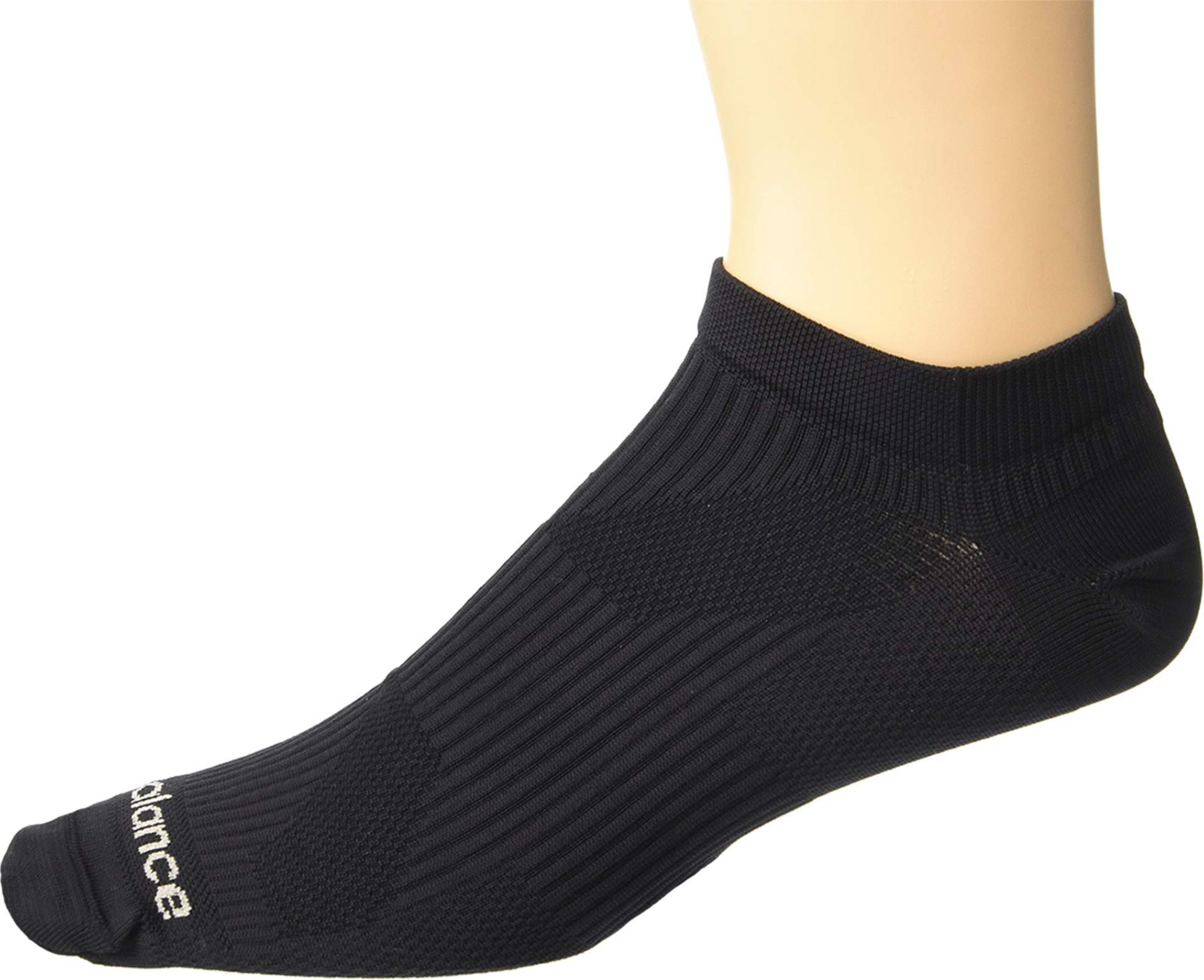 New Balance 1 Pack Run Foundation Flat Knit No Show Socks, Black, Large