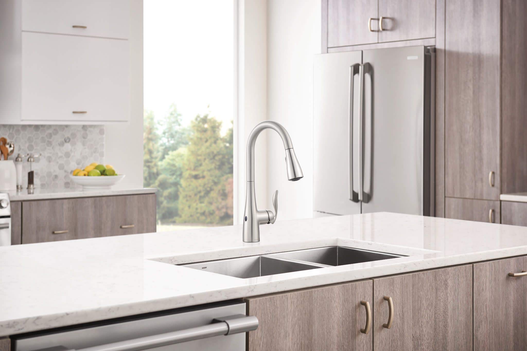 Moen 7594EWSRS Arbor Motionsense Wave Sensor Touchless One-Handle High Arc Pulldown Kitchen Faucet Featuring Reflex, Spot Resist Stainless with Kitchen Soap and Lotion Dispenser