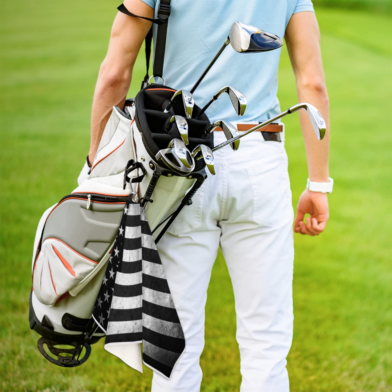 White Black American Flag Microfiber Golf Towel Breathable Quick-Drying Portable Golf Towel Machine Washable Lightweight Golf Towel for Yoga Workout Golf Sport Running 24x15in