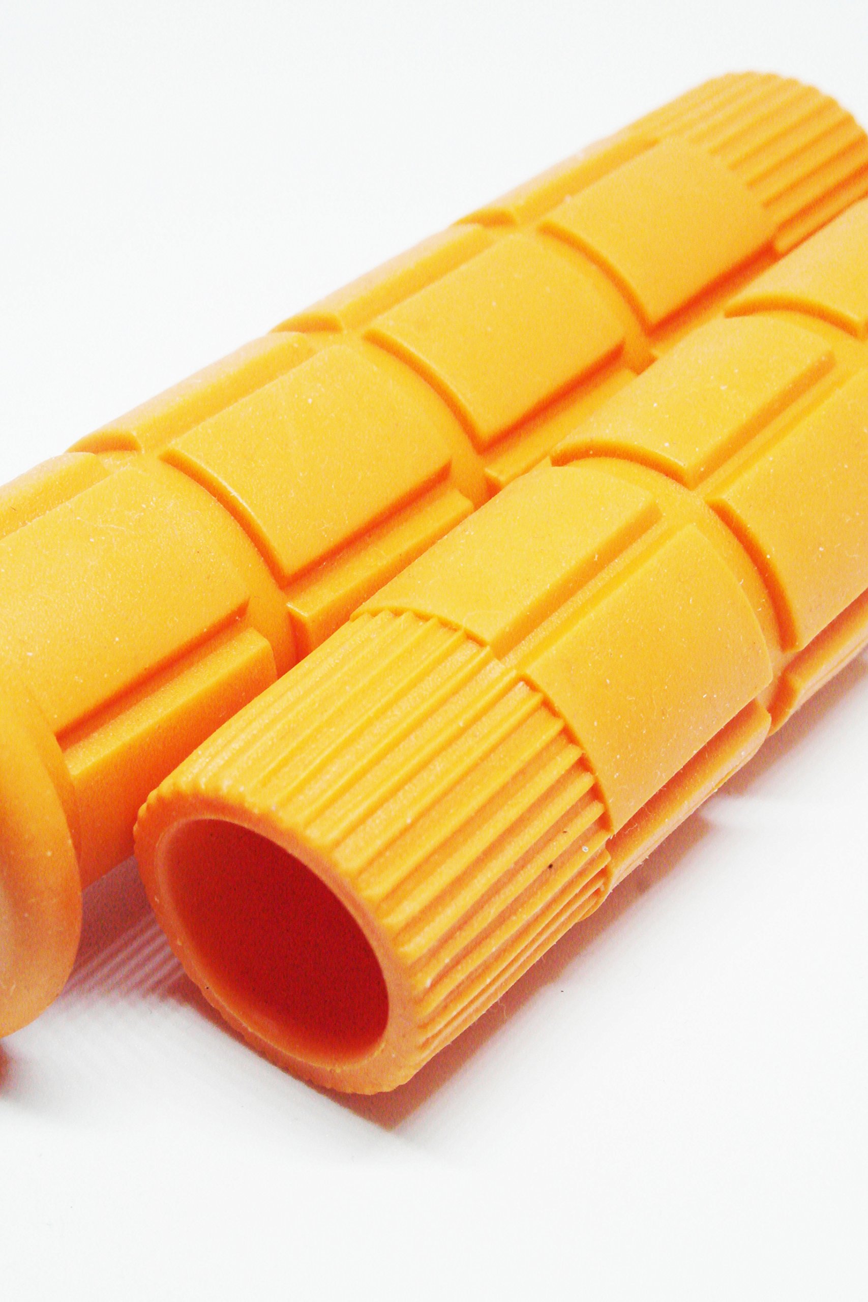 Muzglobal Handlebar End Grips Road Mountain Bike Bicycle Soft Rubber (Orange)